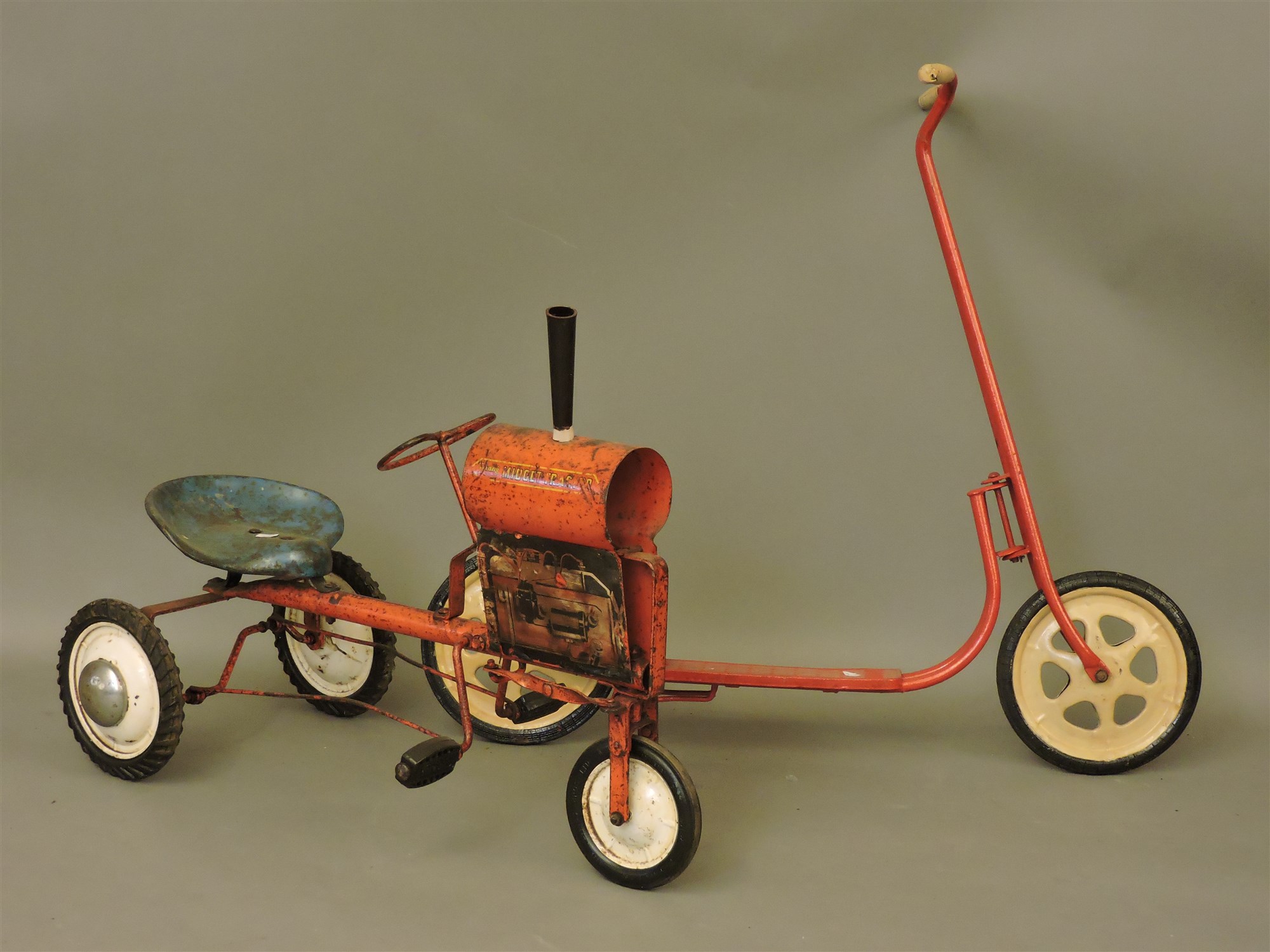 Lot 466 - A Triang 'Midget Tractor' pedal toy