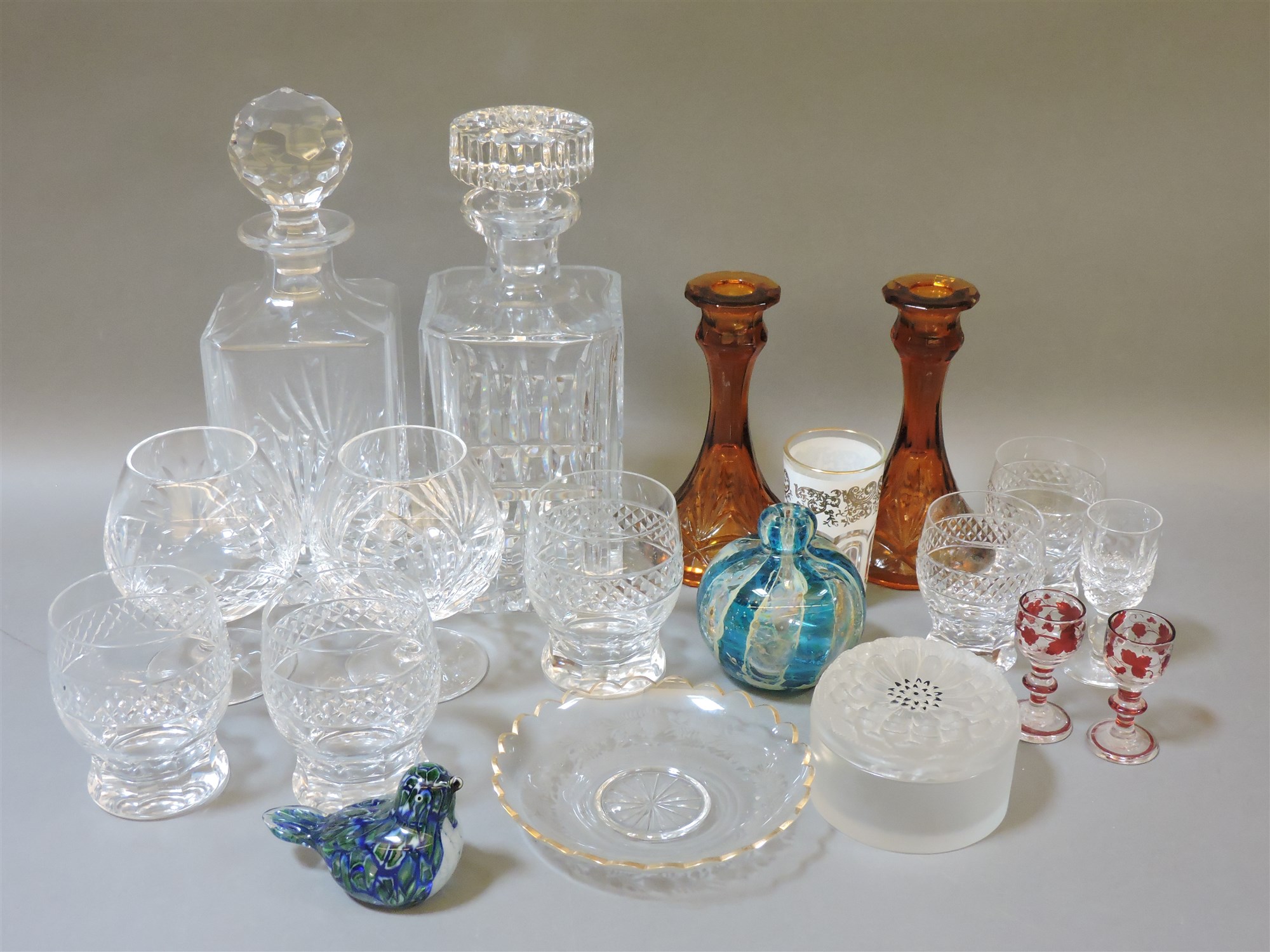 Lot 153 - Cut and moulded glass ware