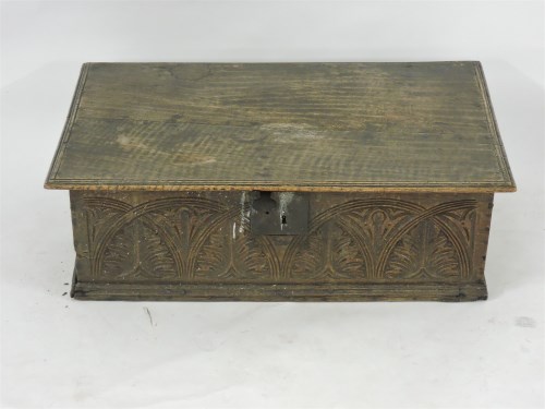 Lot 494 - A 17th century oak bible box