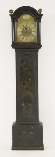 Lot 326 - An 18th century lacquered chinoiserie