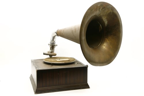 Lot 245 - An early 20th century gramophone with brass
