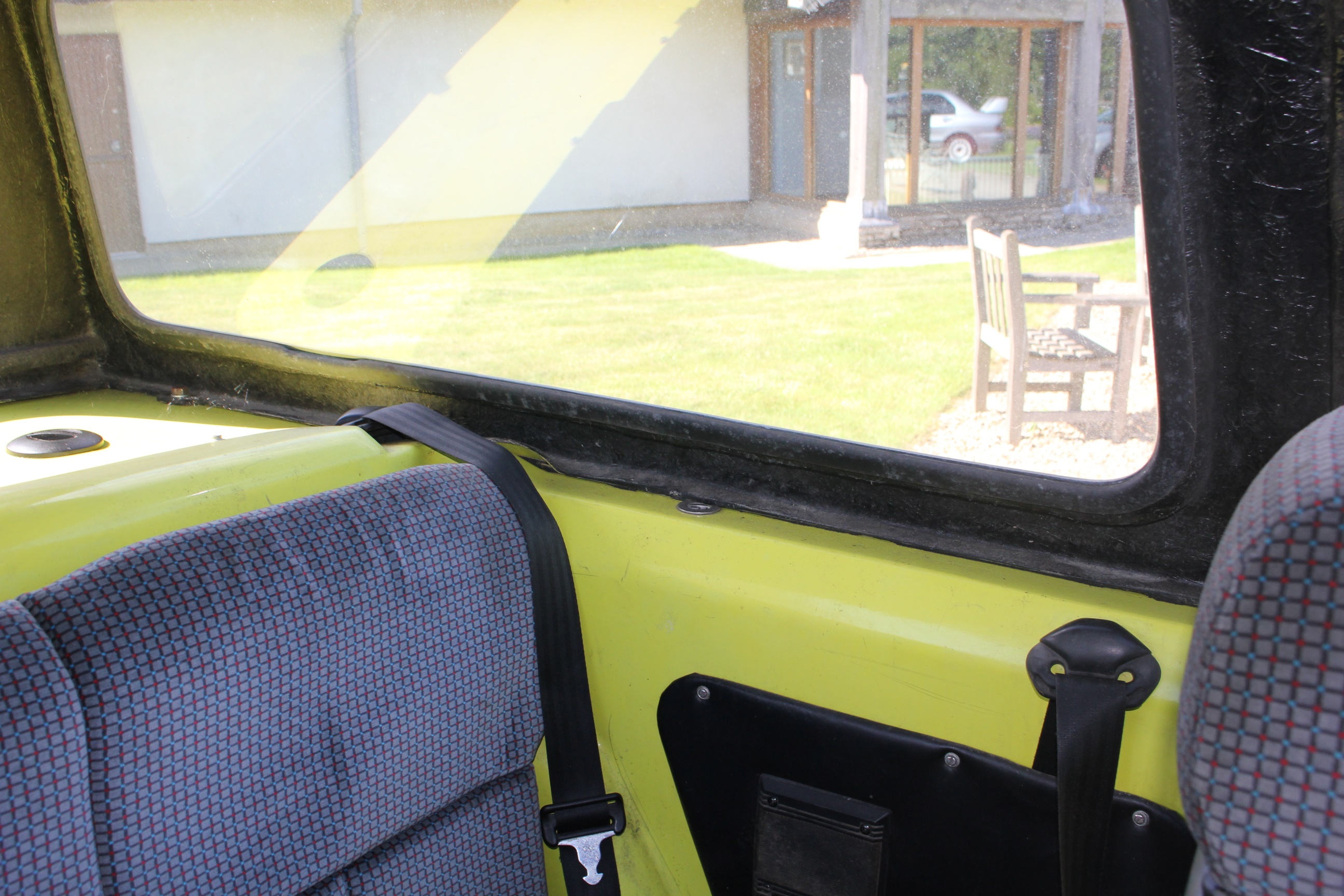 Lot 5 - 1992 Dutton Mariner (experimental vehicle)