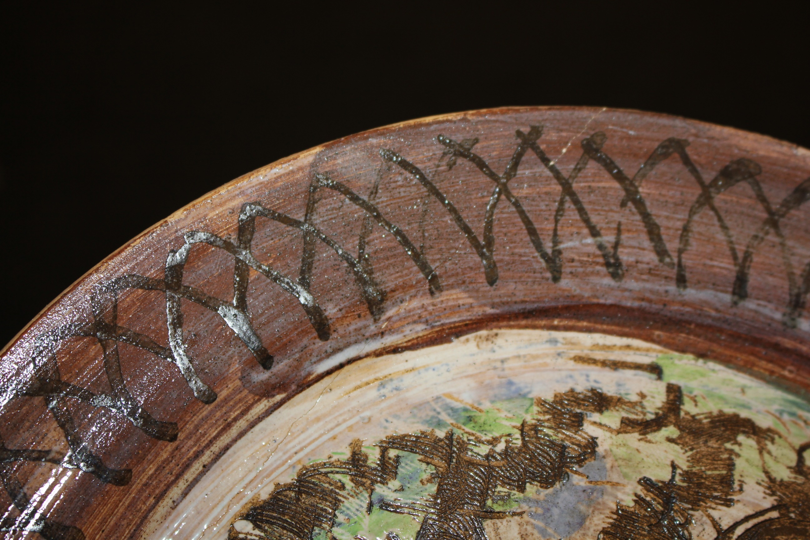 Lot 268 - Two Fulham pottery plates by Quentin Bell