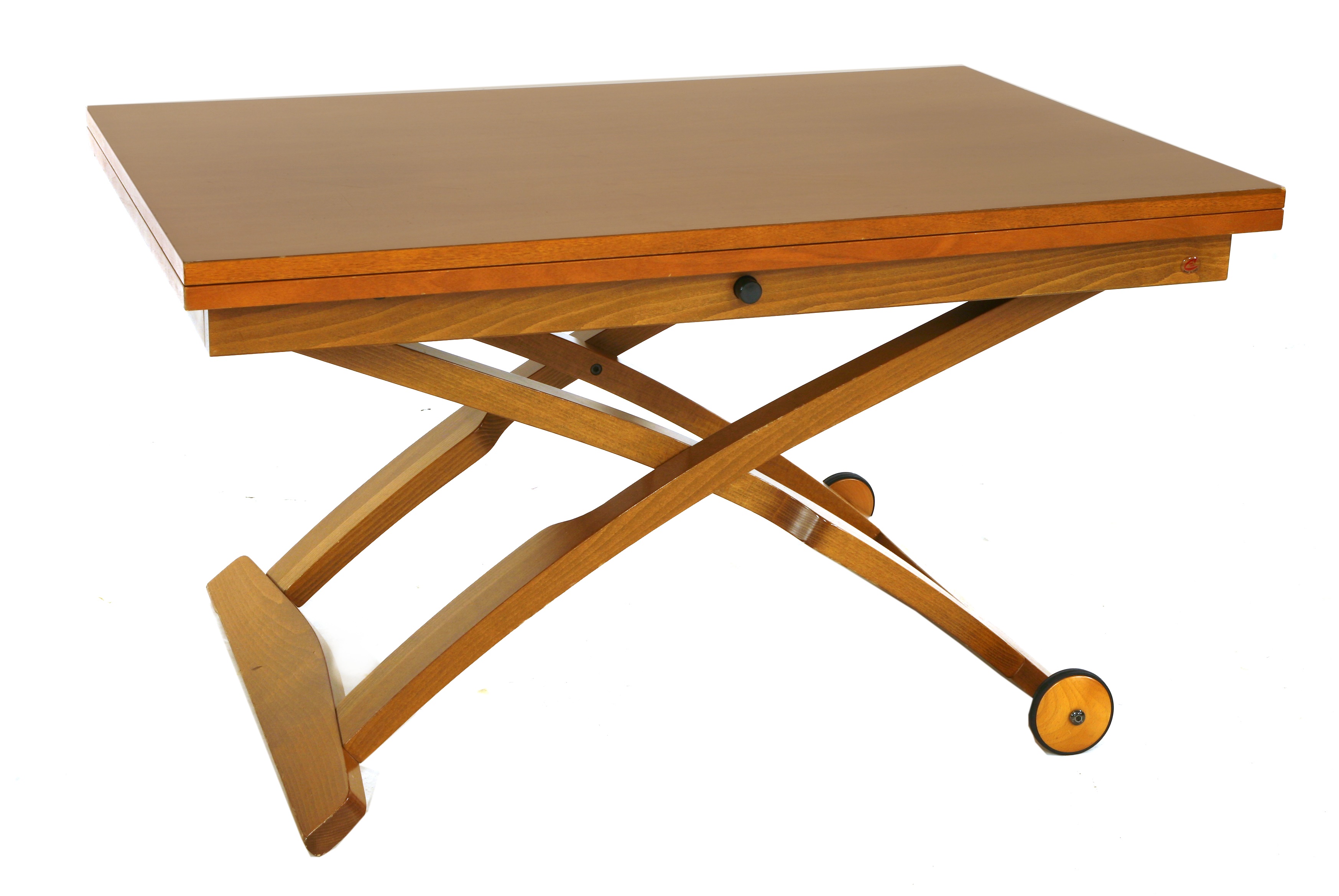 Lot 393 - A Calligaris 'Mascotte' cherrywood table,