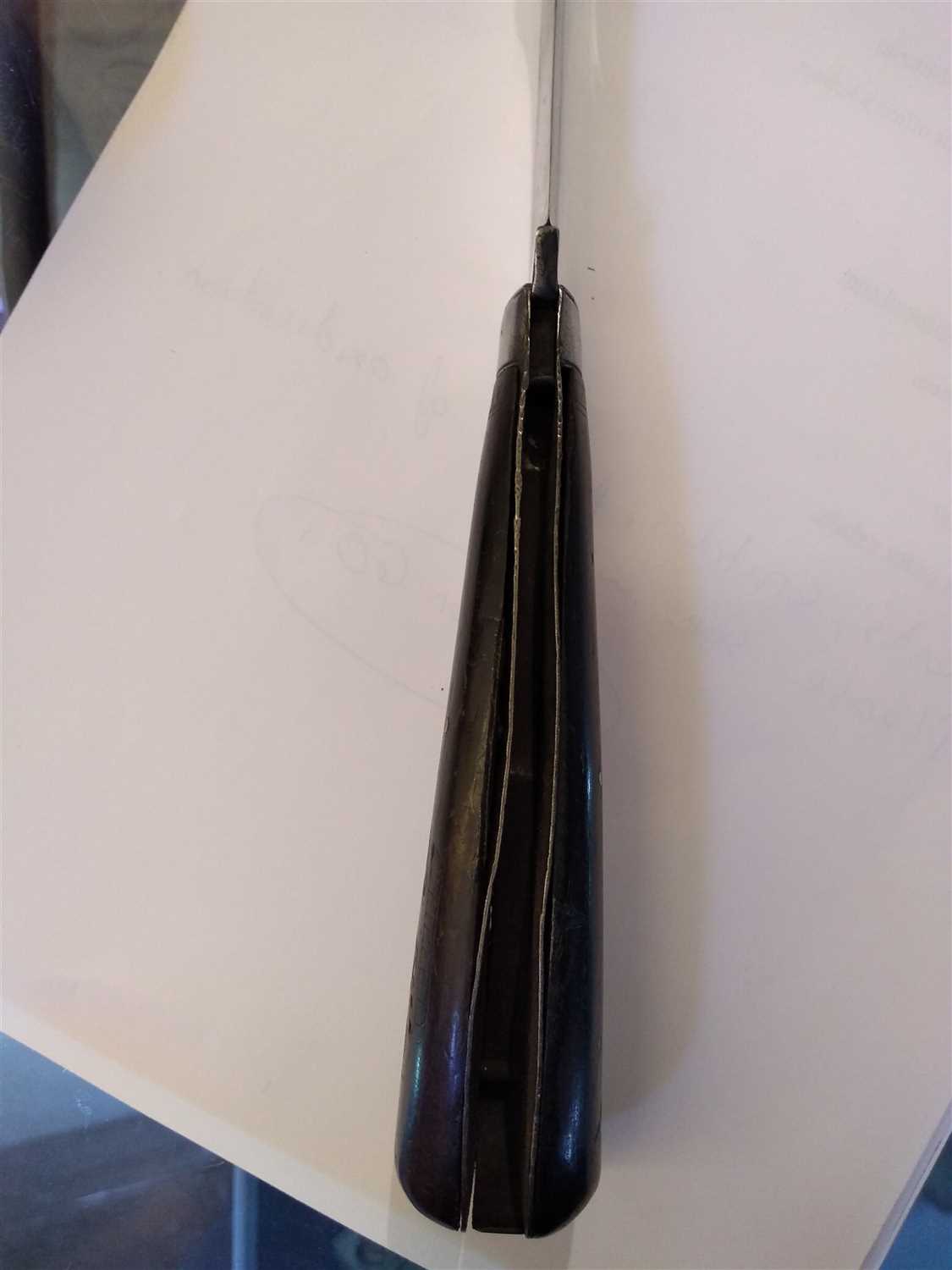 Lot 107 - An antique American civil war engraved lock