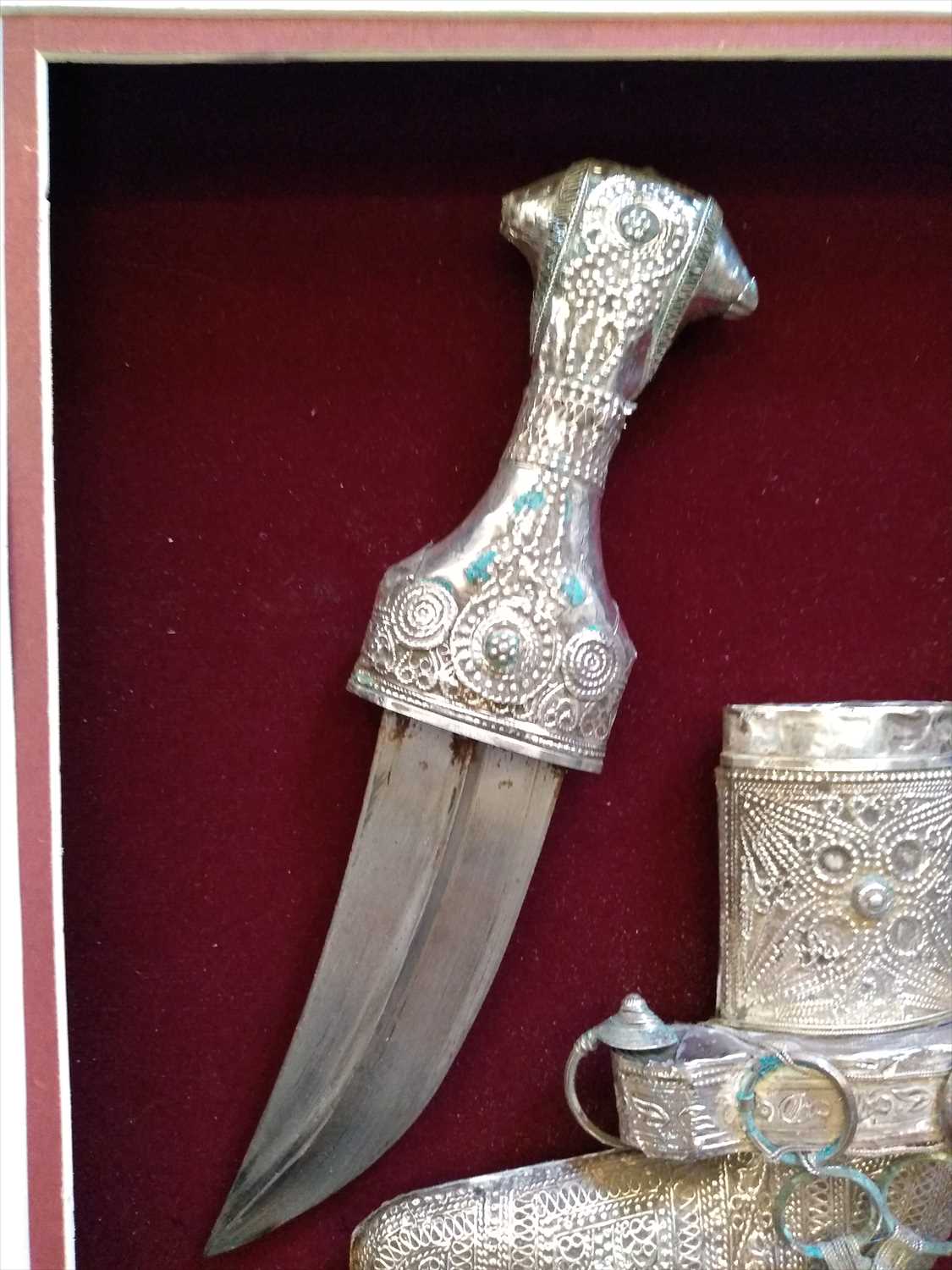 Lot 351 - An Omani Khanjar,