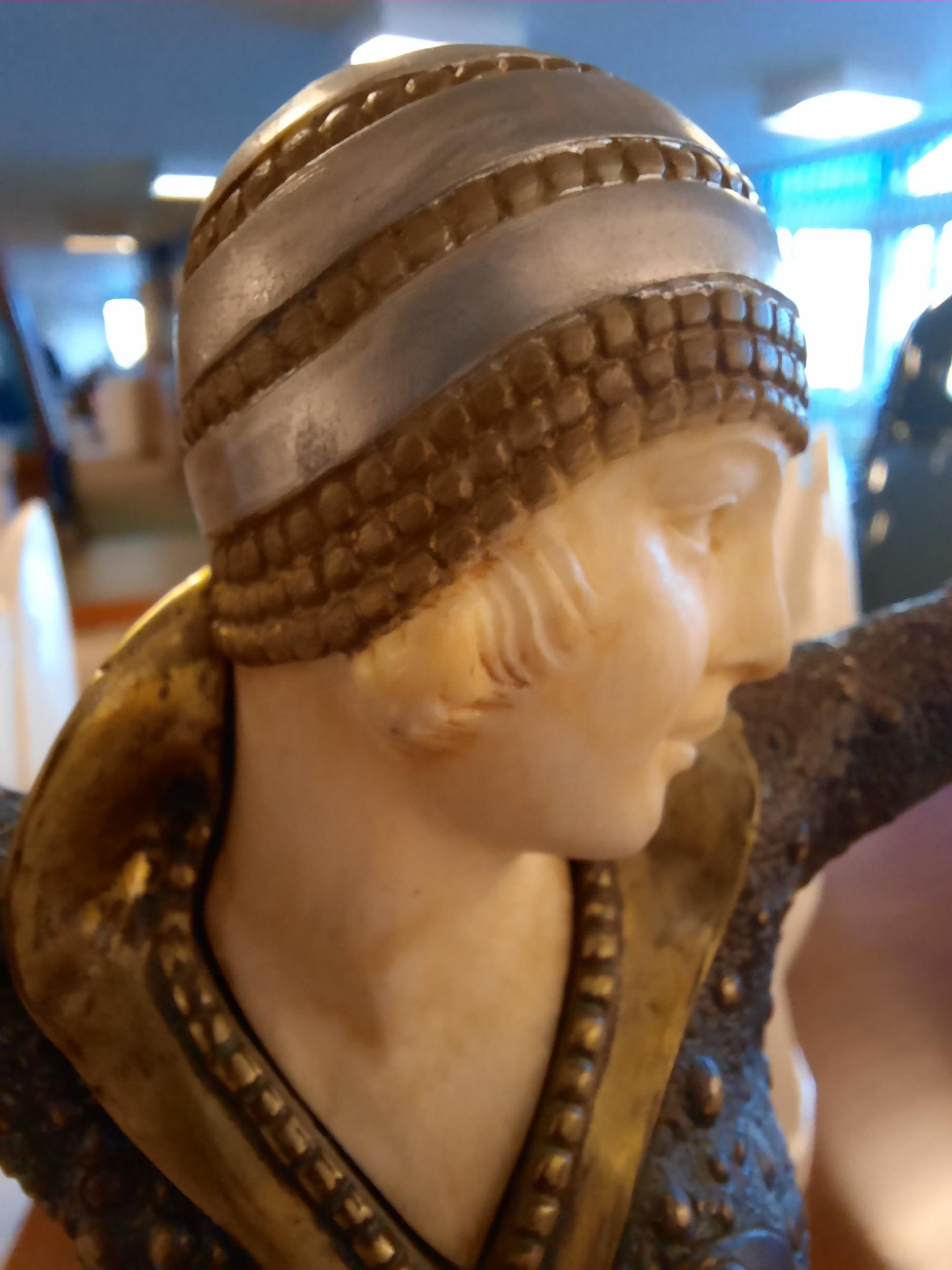 Lot 185 - Demétre Chiparus (Romanian, 1886-1947),