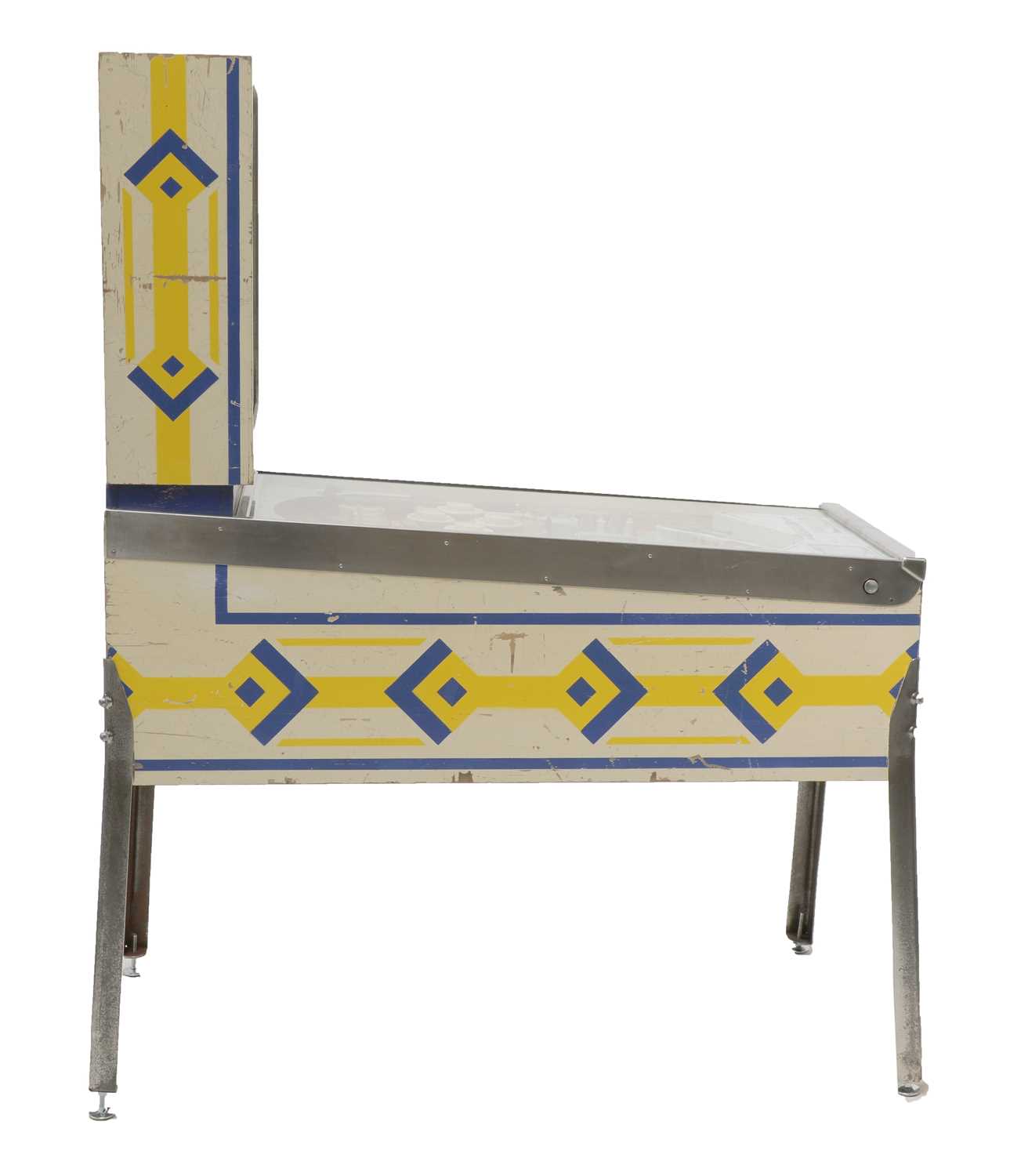 Lot 117 - A Gottlieb's 'Domino' pinball machine,