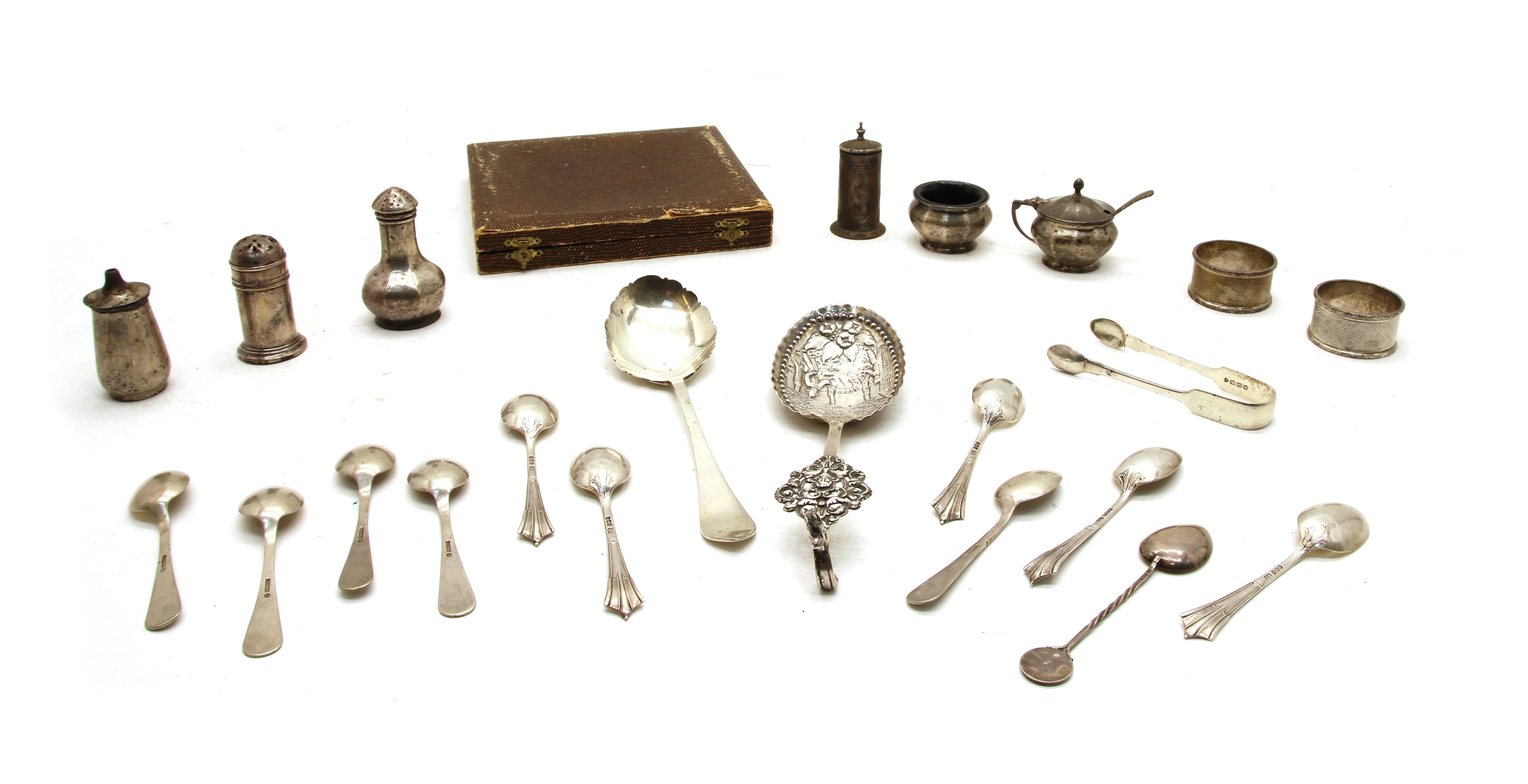 Lot 7 - A collection of silver items,