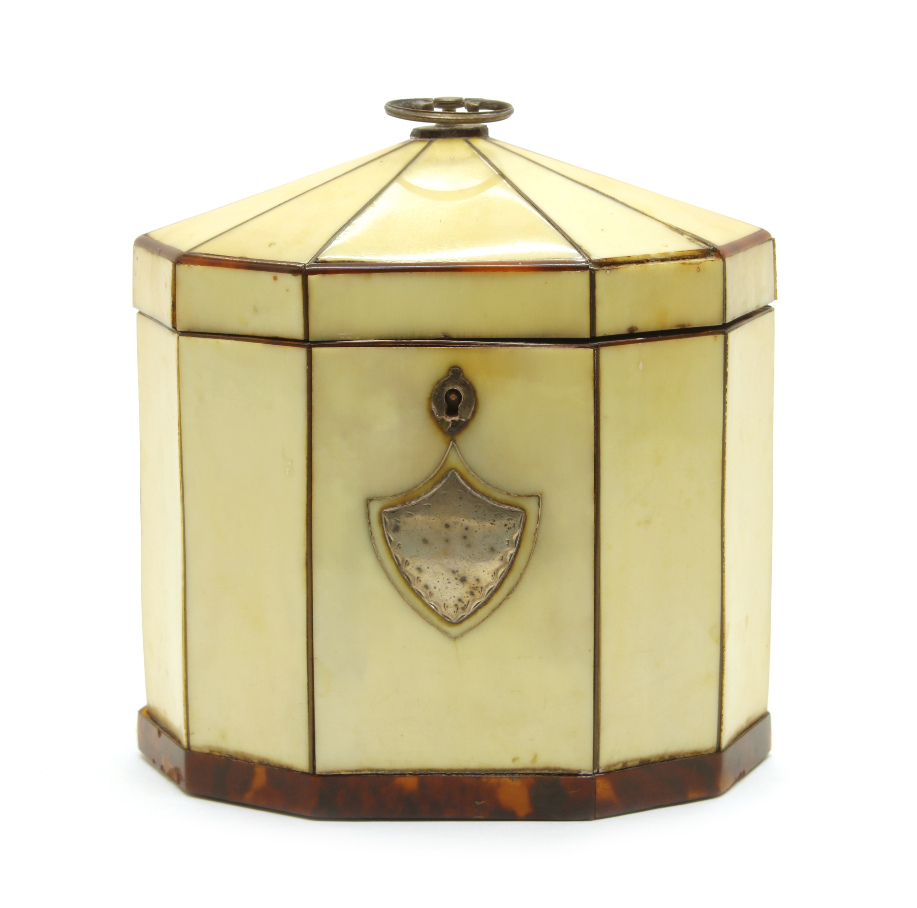 Lot 146 - A George III ivory and tortoiseshell tea