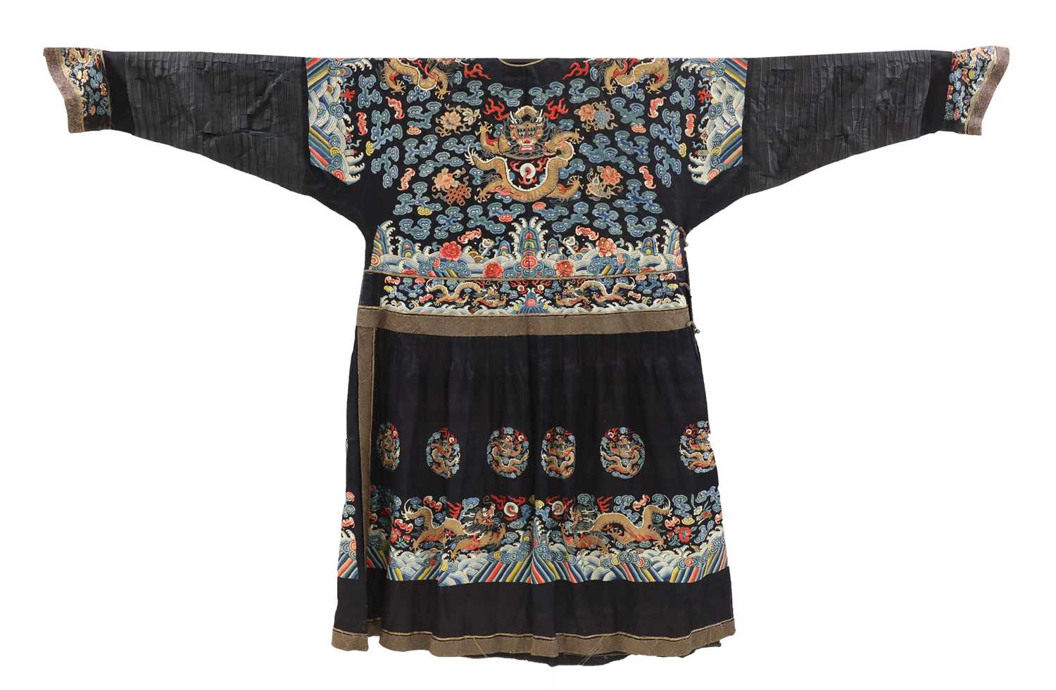 Lot 187 - A Chinese embroidered chaofu,