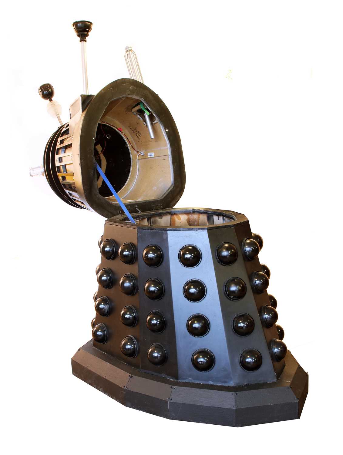 Lot 124 - DOCTOR WHO: AN ON-SCREEN-USED DALEK SEC,