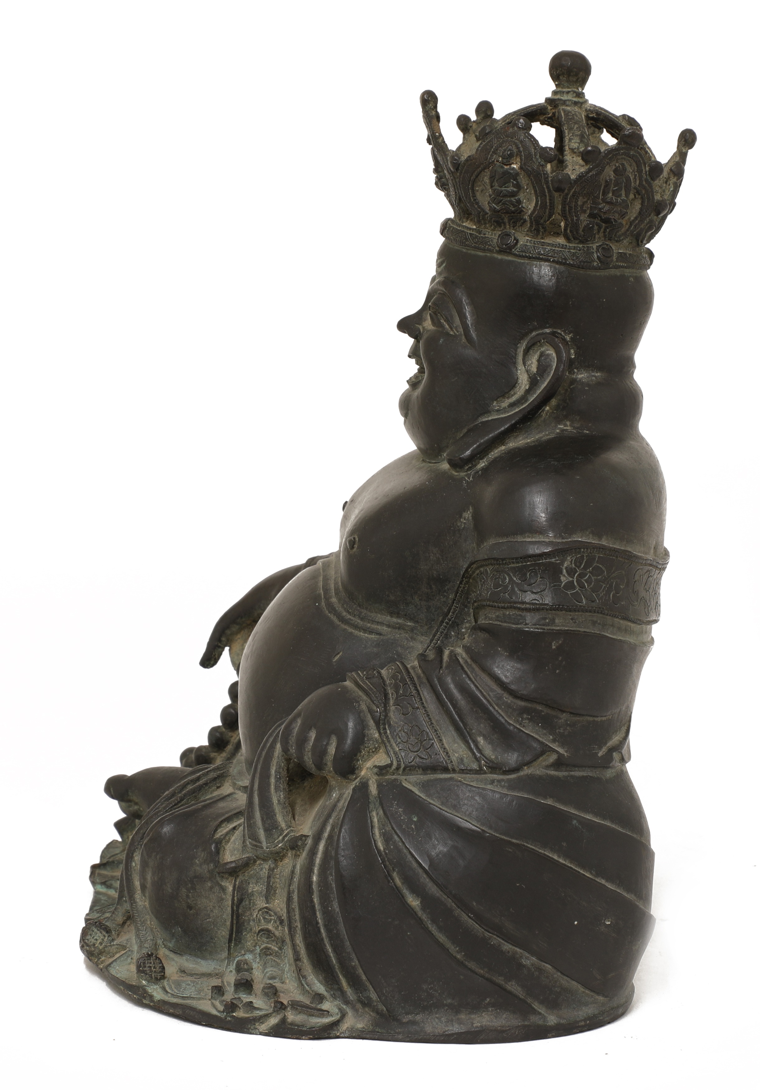 Lot 127 - A Chinese bronze figure,