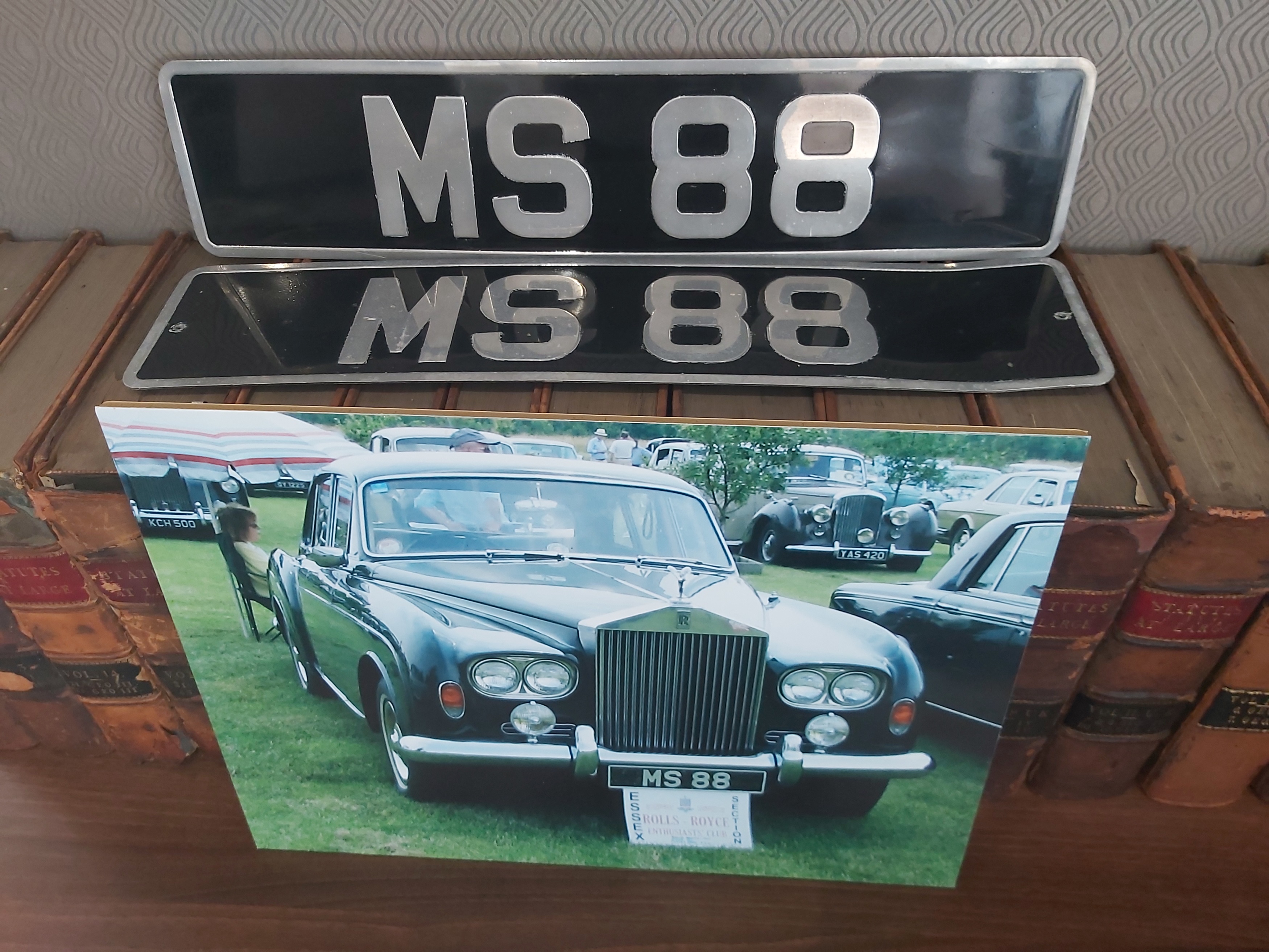 Lot 2 - 'MS 88',