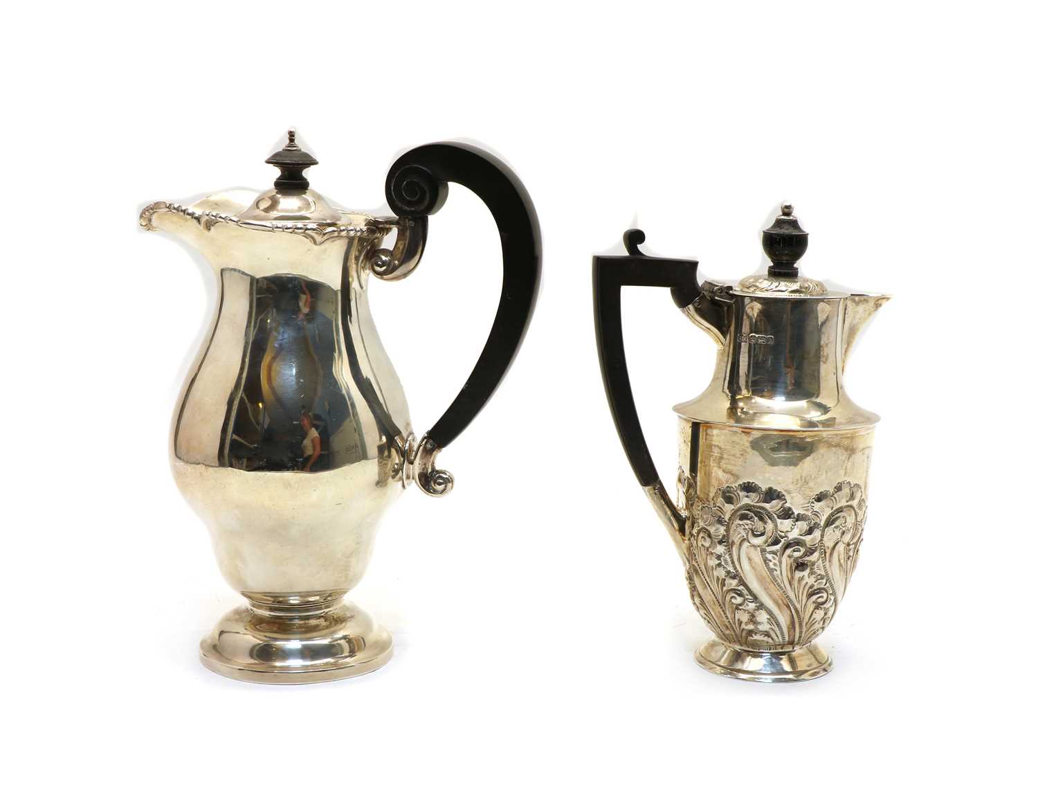 Lot 55 - An Edwardian silver hot water pot,