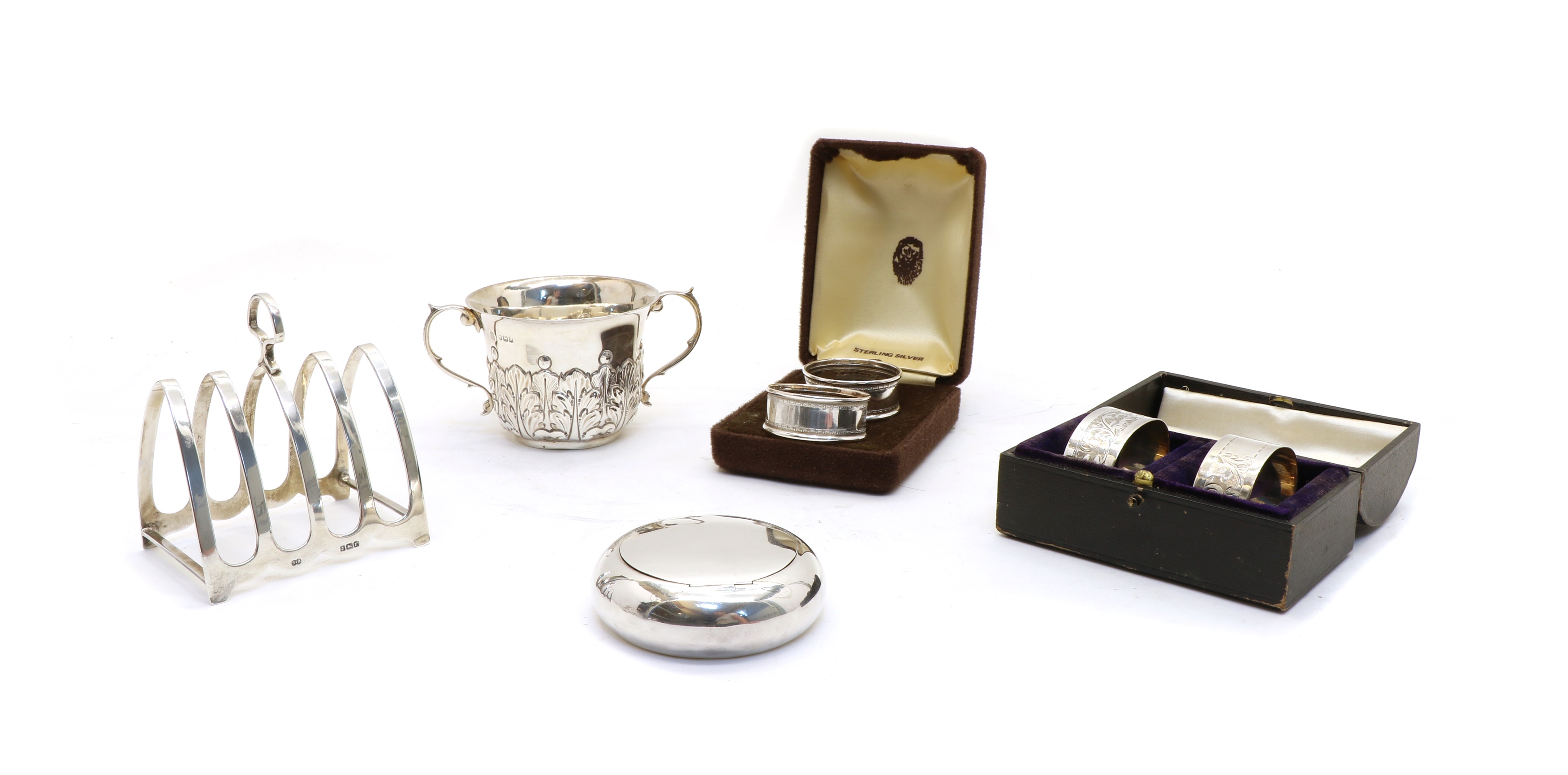 Lot 18 - A collection of silver items,