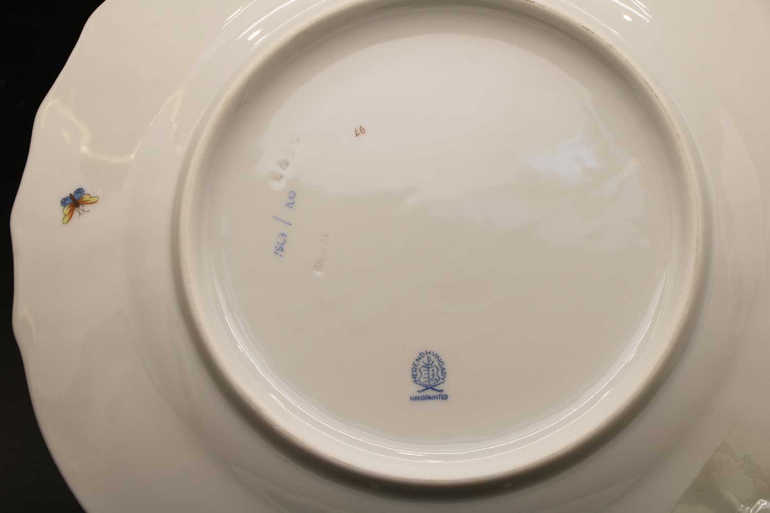 Lot 300 - A Herend porcelain 'Rothschild Bird' pattern