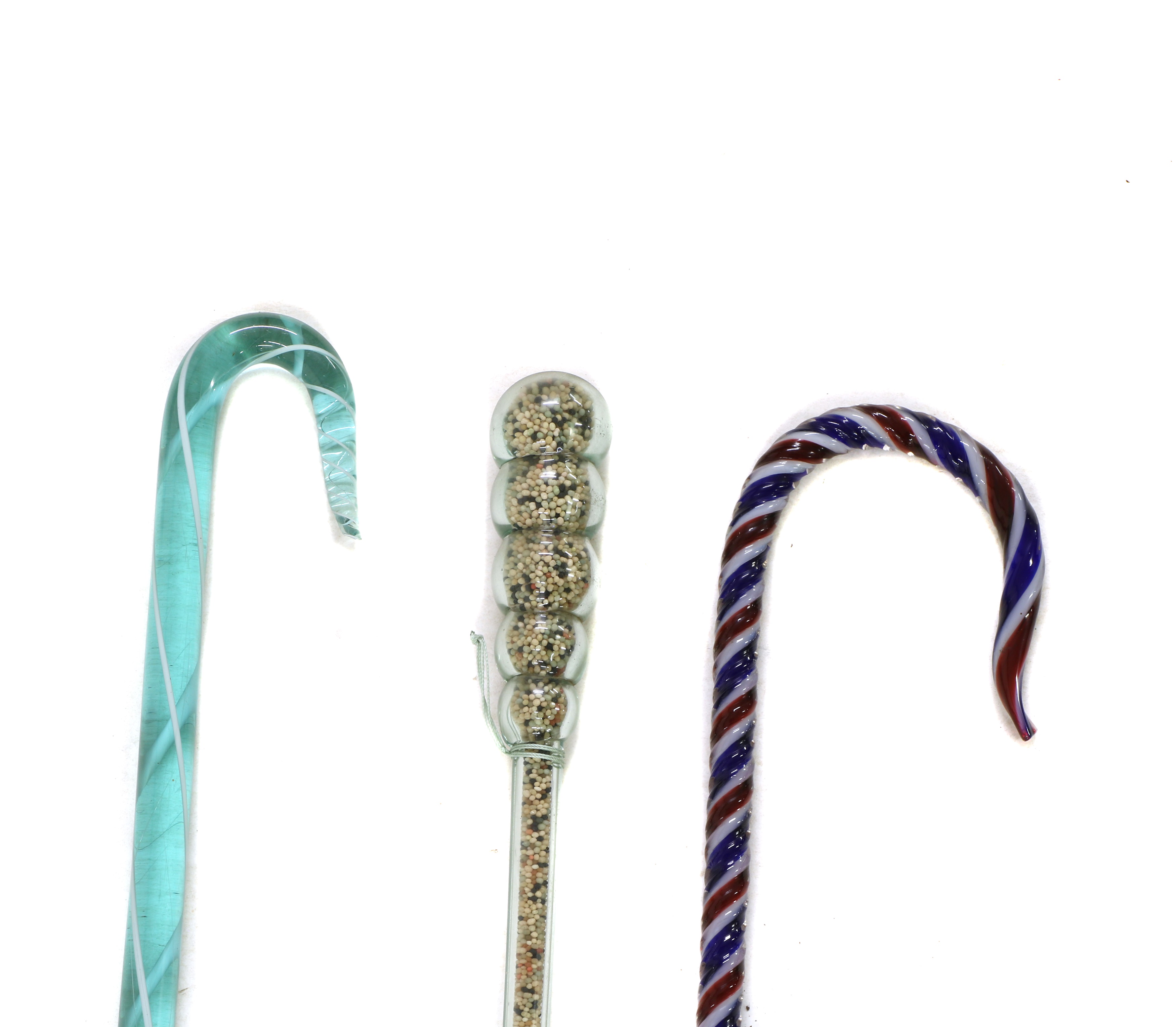 Lot 199 - A Victorian glass frigger