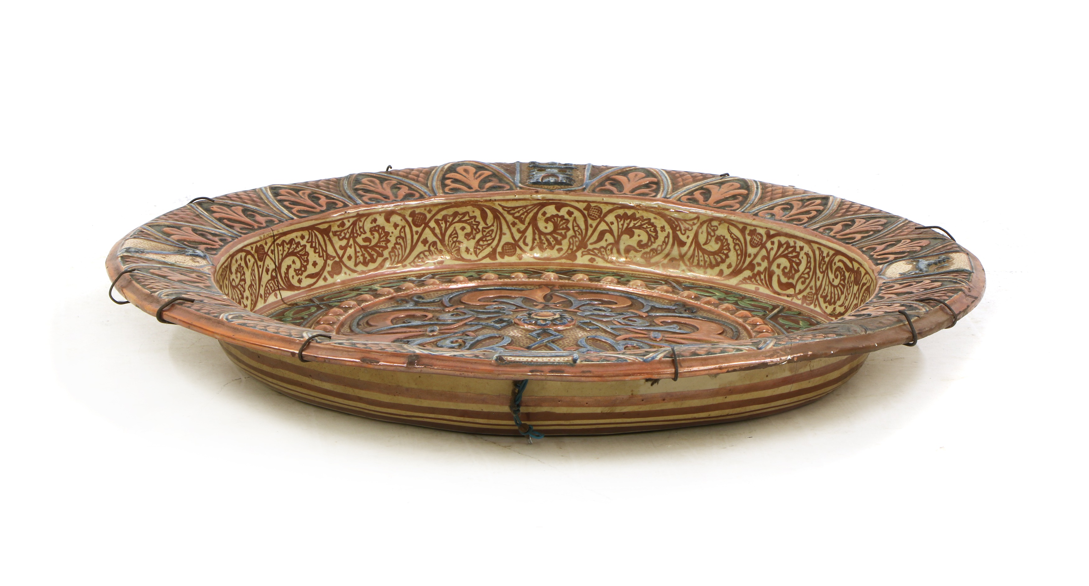 Lot 139 - A large Hispano-Moorish pottery charger,