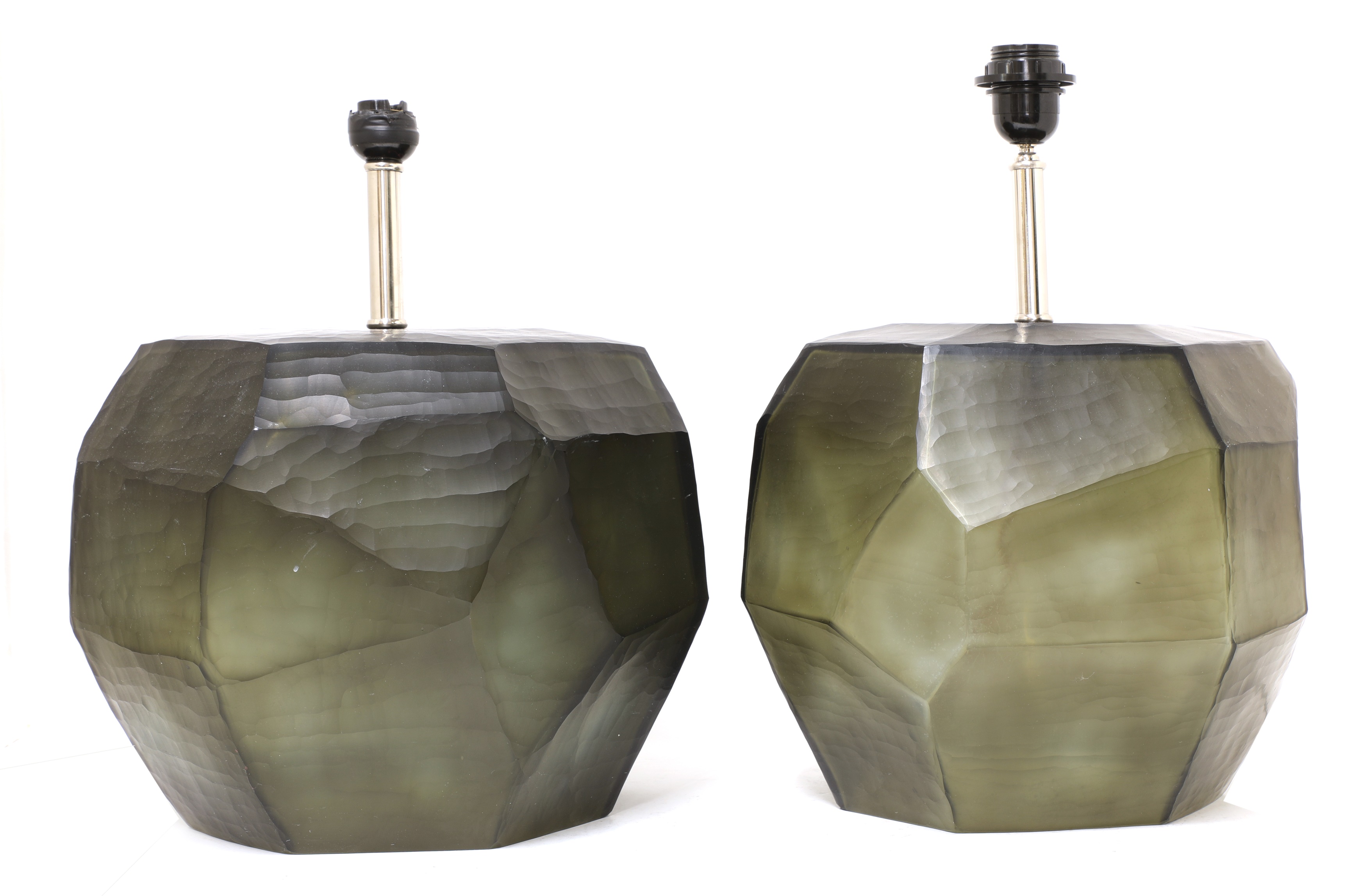 Lot 557 - A pair of GUAXS glass table lamps,
