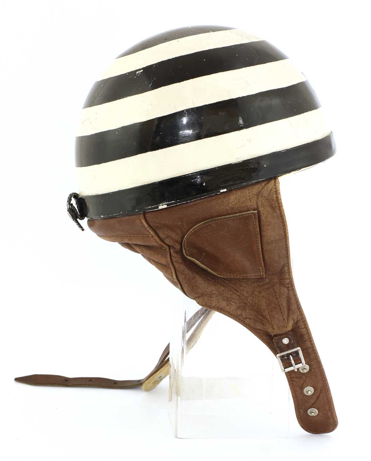 Lot 509 - FOLK RACING,