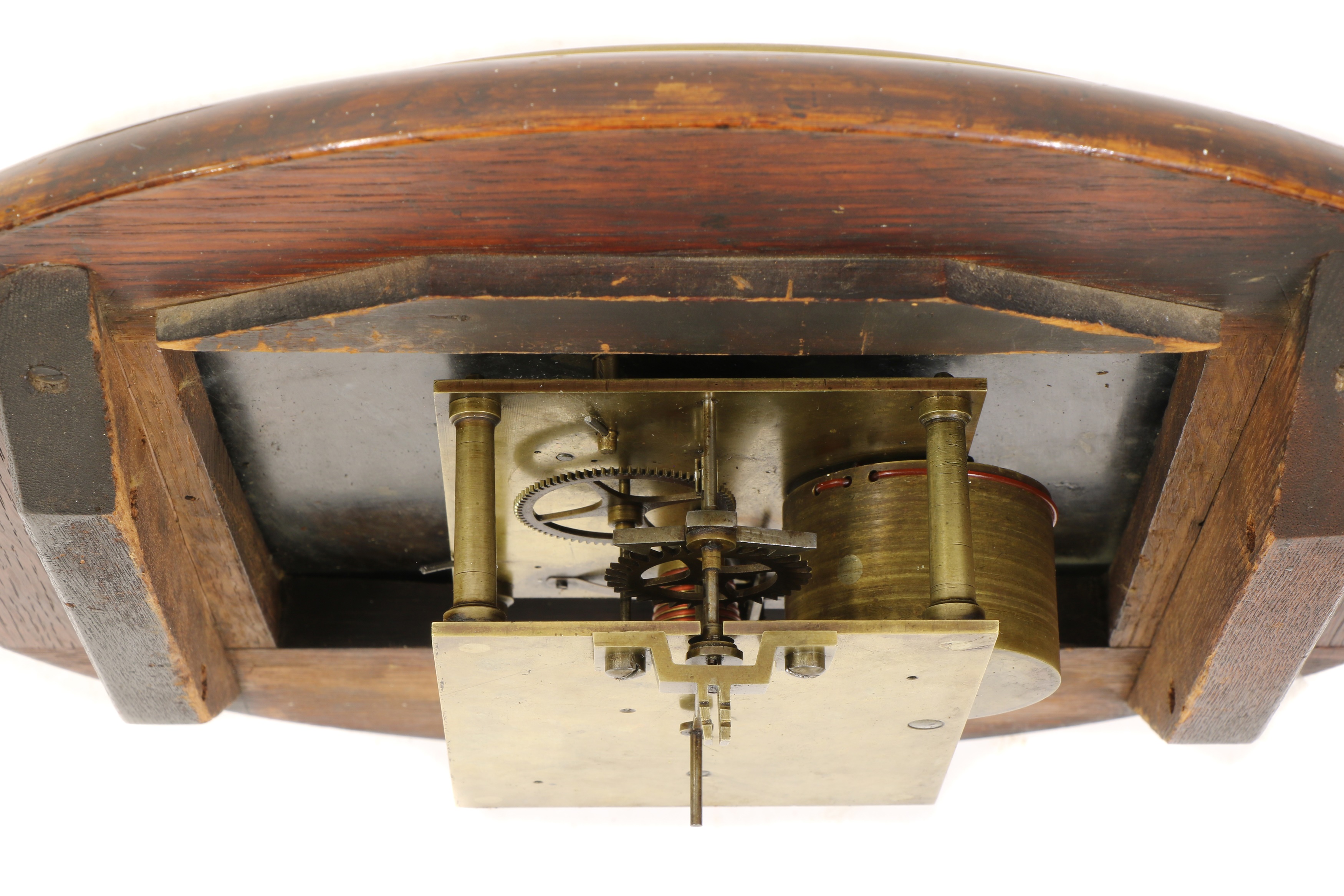 Lot 231 - A single fusee wall clock,