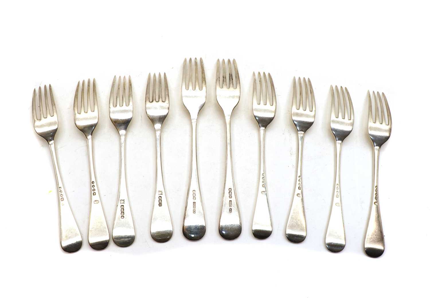 Lot 18 - A group of six Victorian Old English pattern