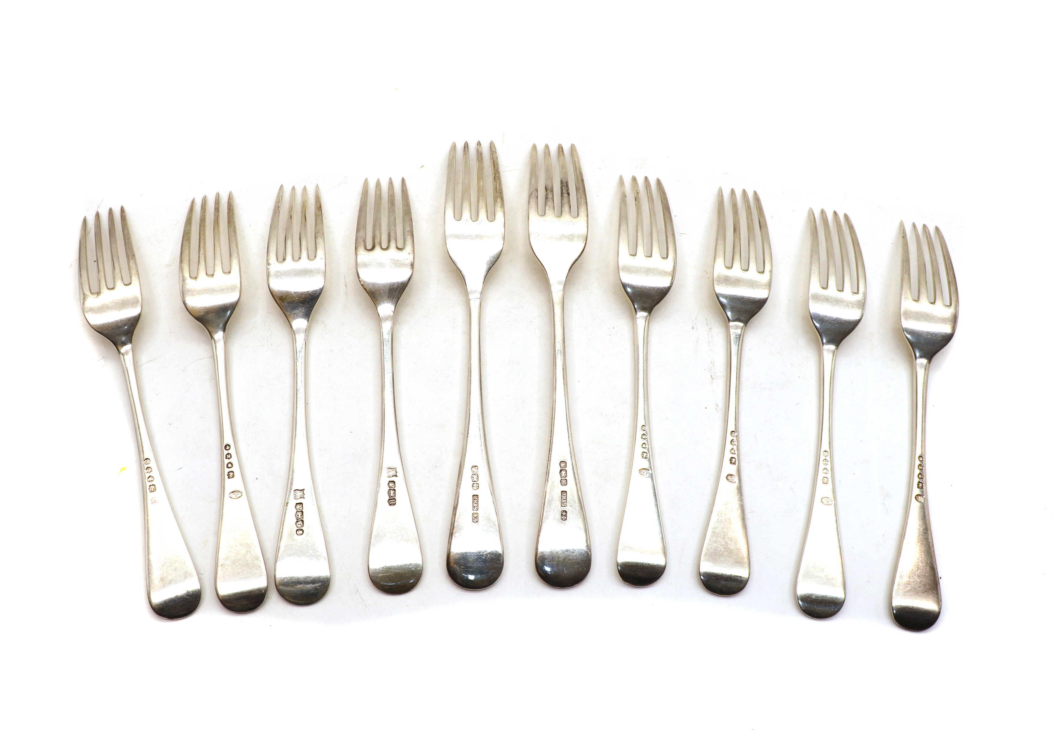 Lot 18 - A group of six Victorian Old English pattern