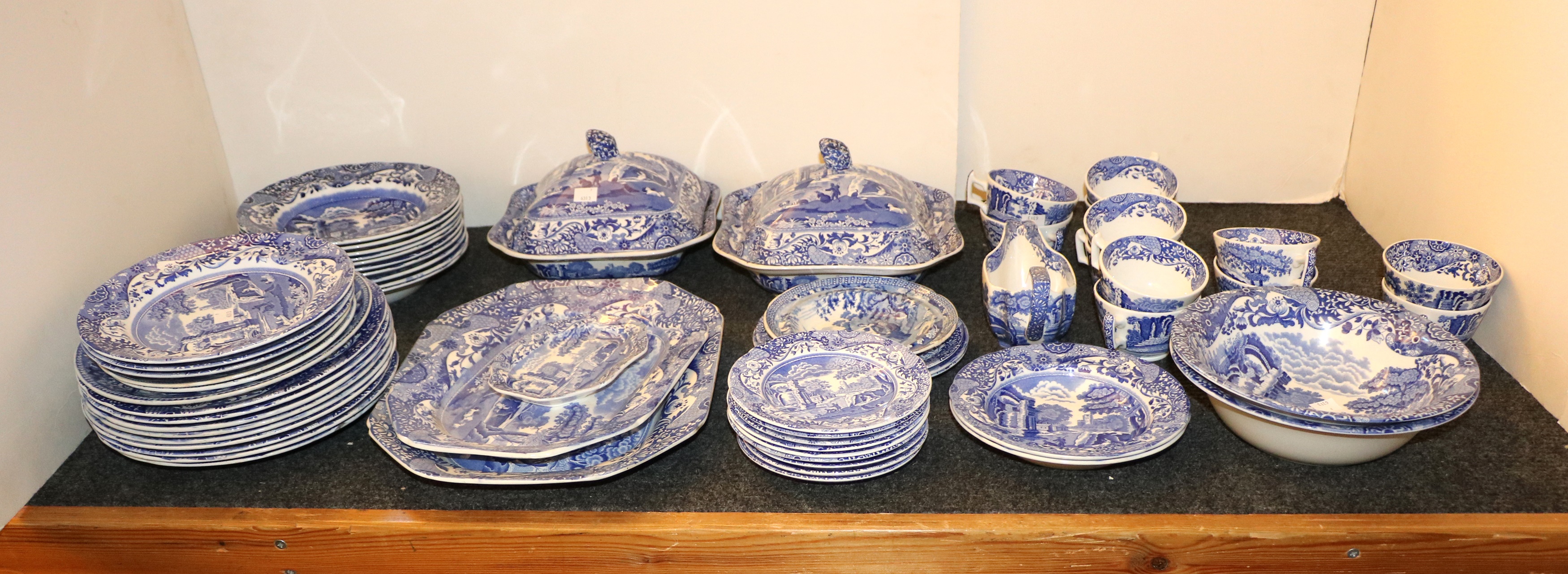 Lot 92 - A large collection of Copeland Spode blue and