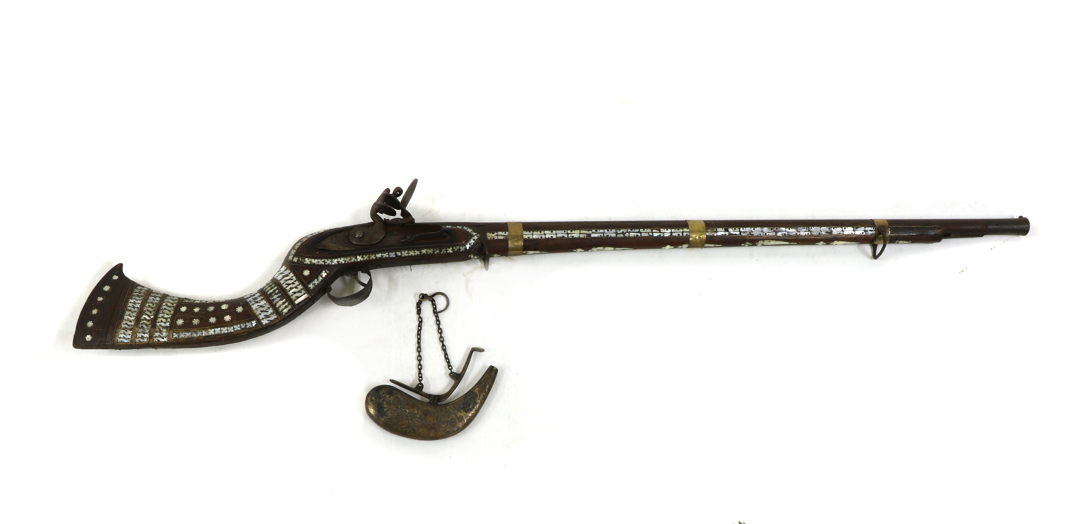 Lot 259 - Afghan Middle Eastern flintlock rifle,