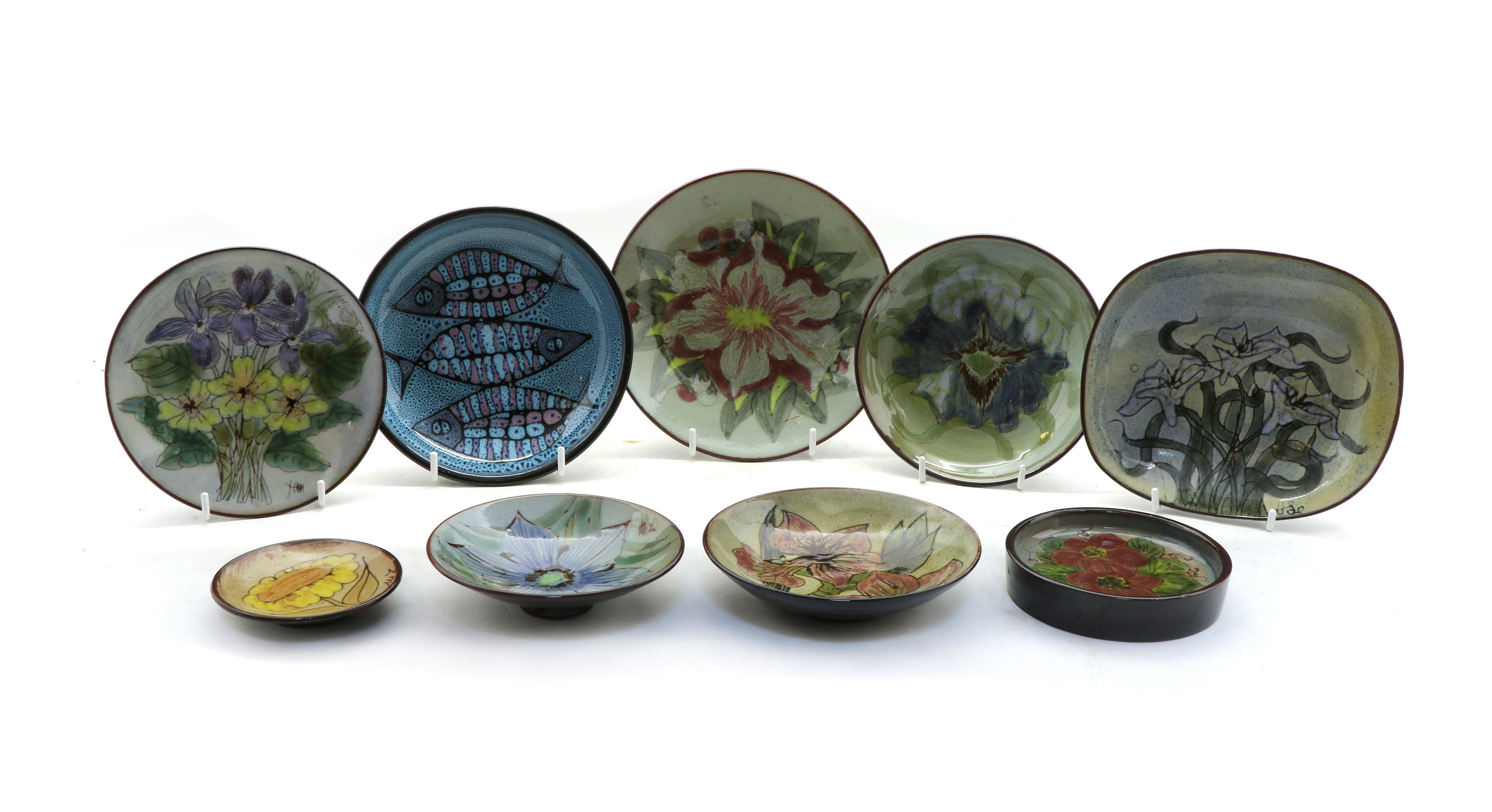 Lot 89 - Chelsea pottery,