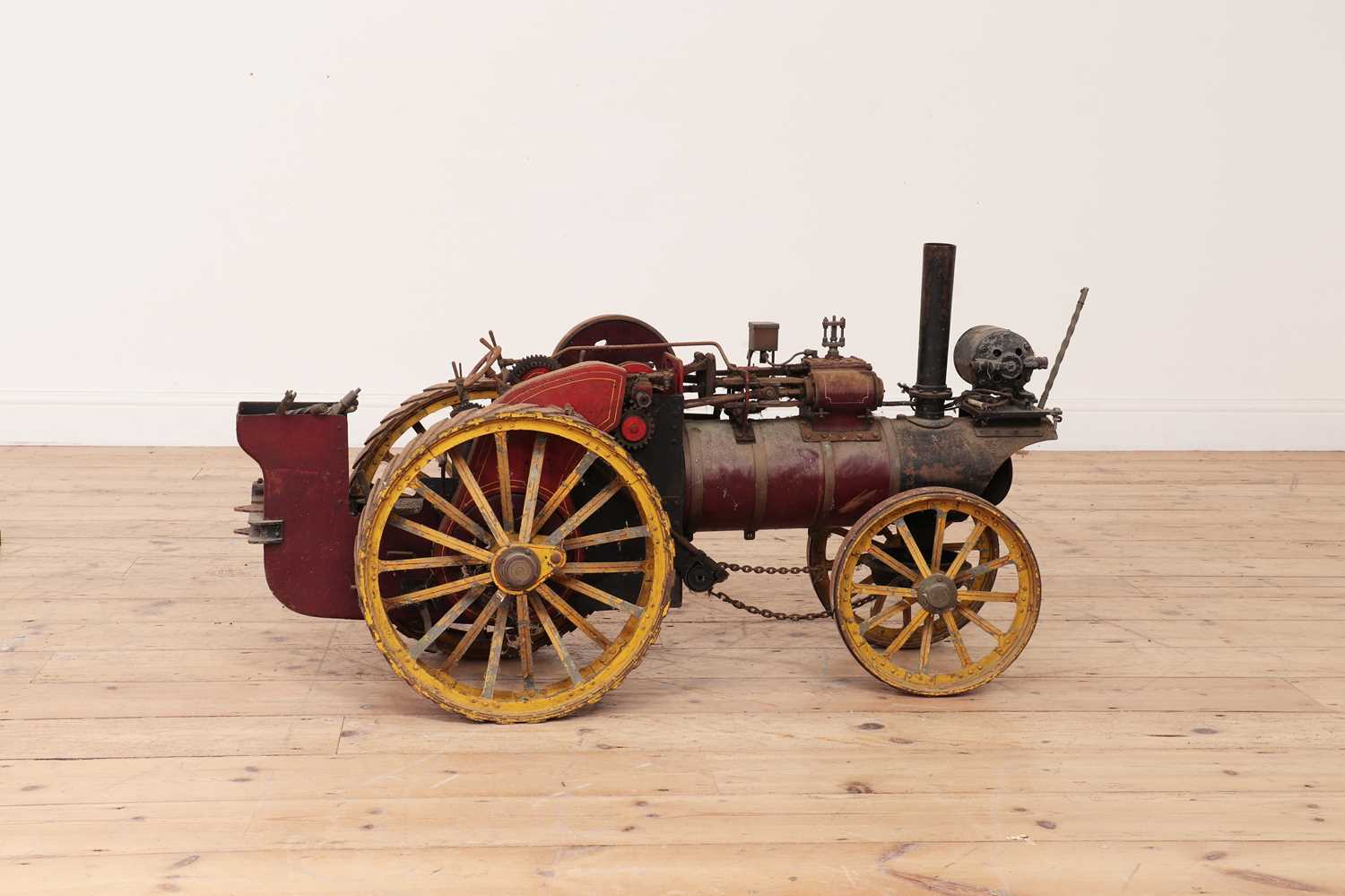Lot 473 - A scale live steam model of a showman's
