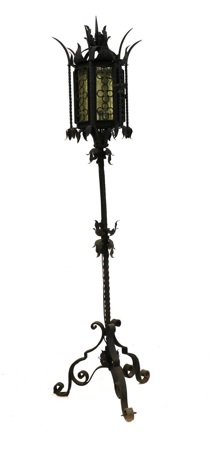 Lot 493 - An Arts and Crafts wrought iron standard