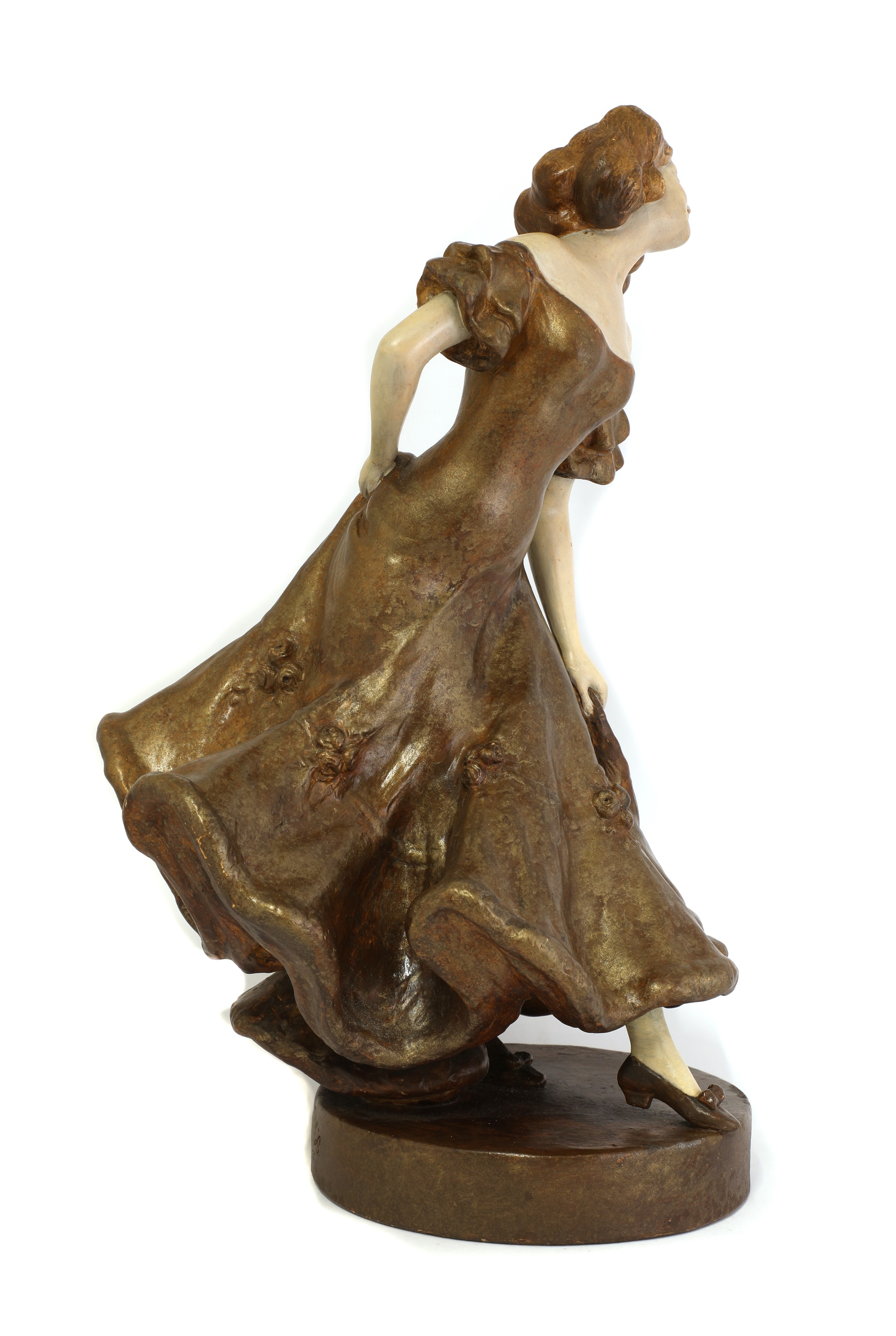 Lot 39 - An Austrian Goldscheider figurine,