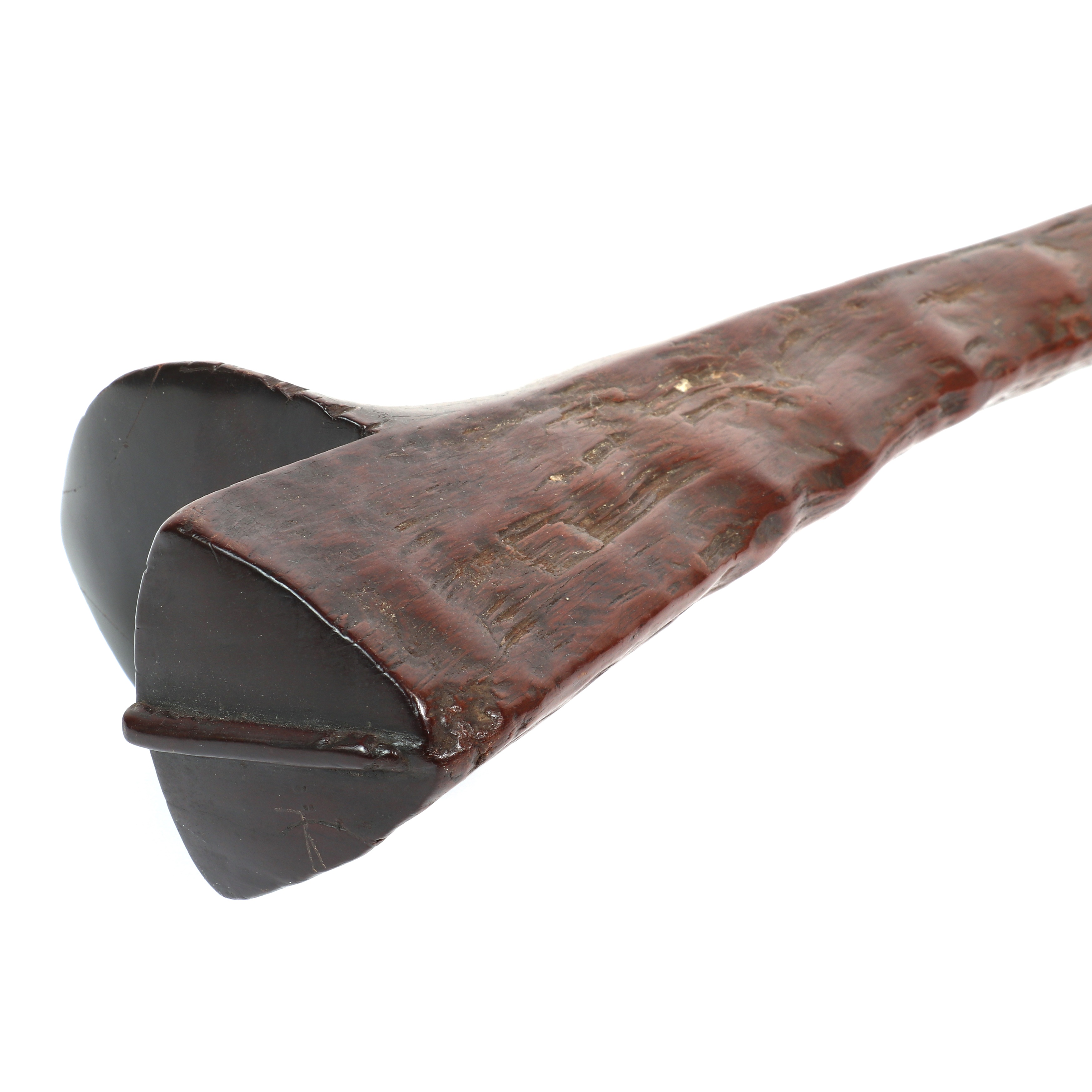 Lot 35 - An Oceanic Fijian hardwood 'gata' or 'kiakavo'