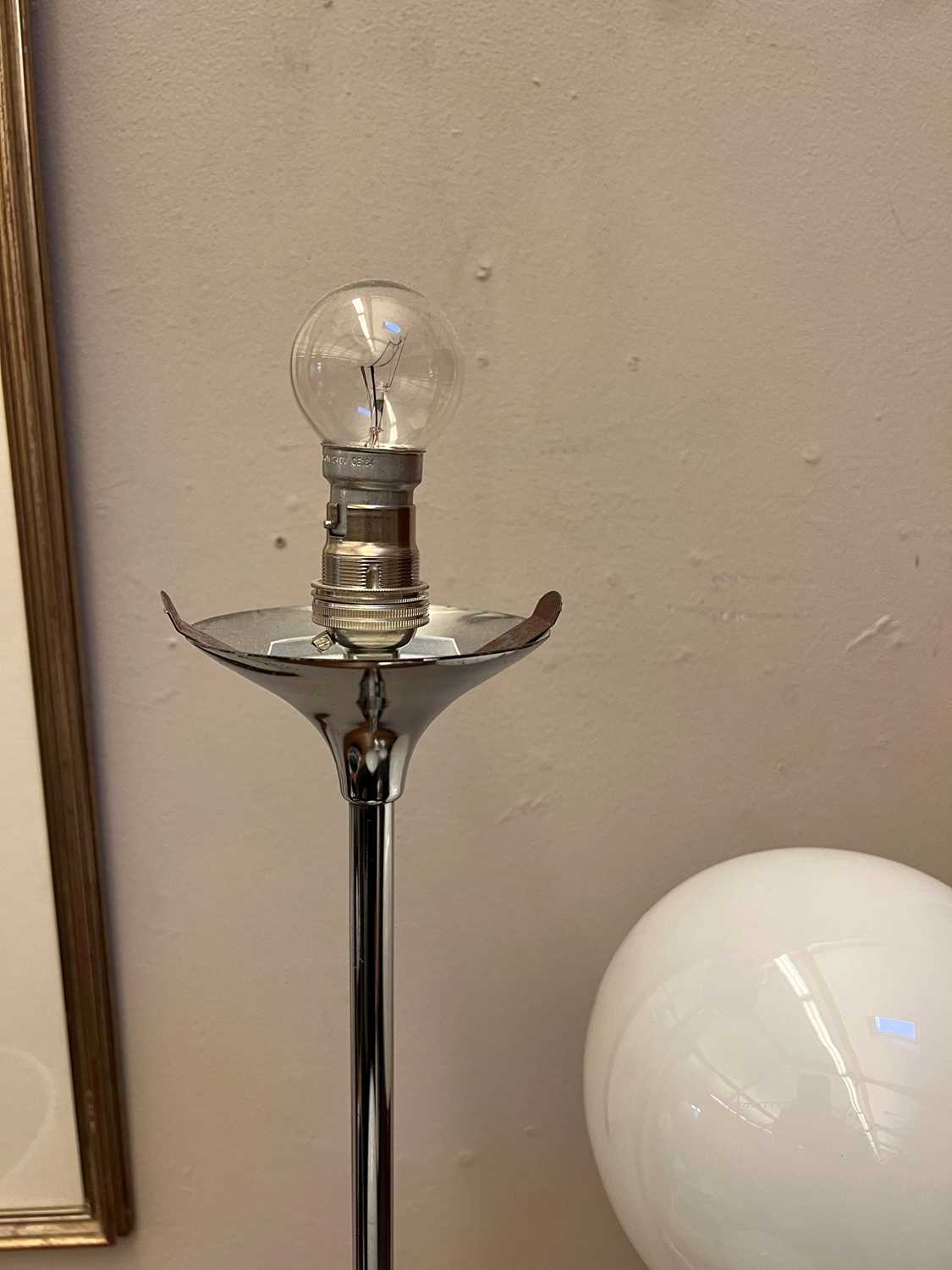 Lot 302 - A pair of Italian floor lamps,
