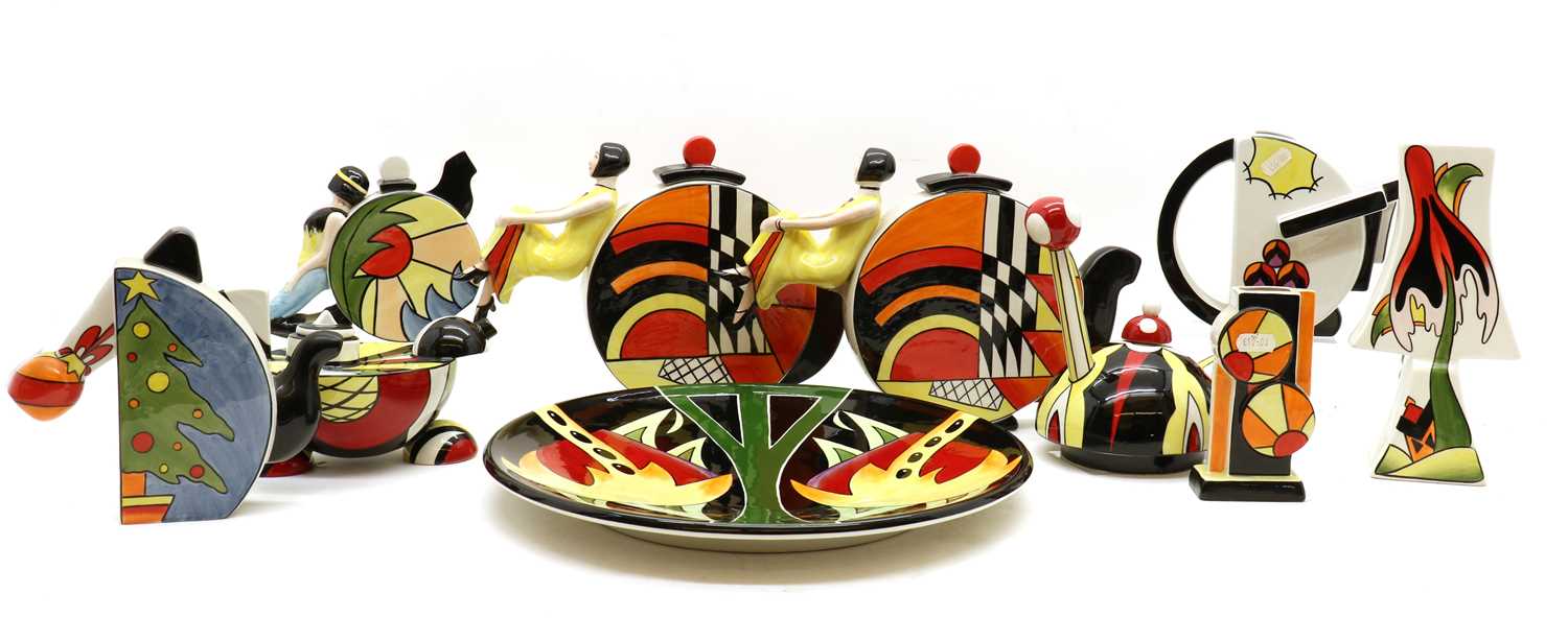 Lot 99 - A collection of Lorna Bailey pottery teapots