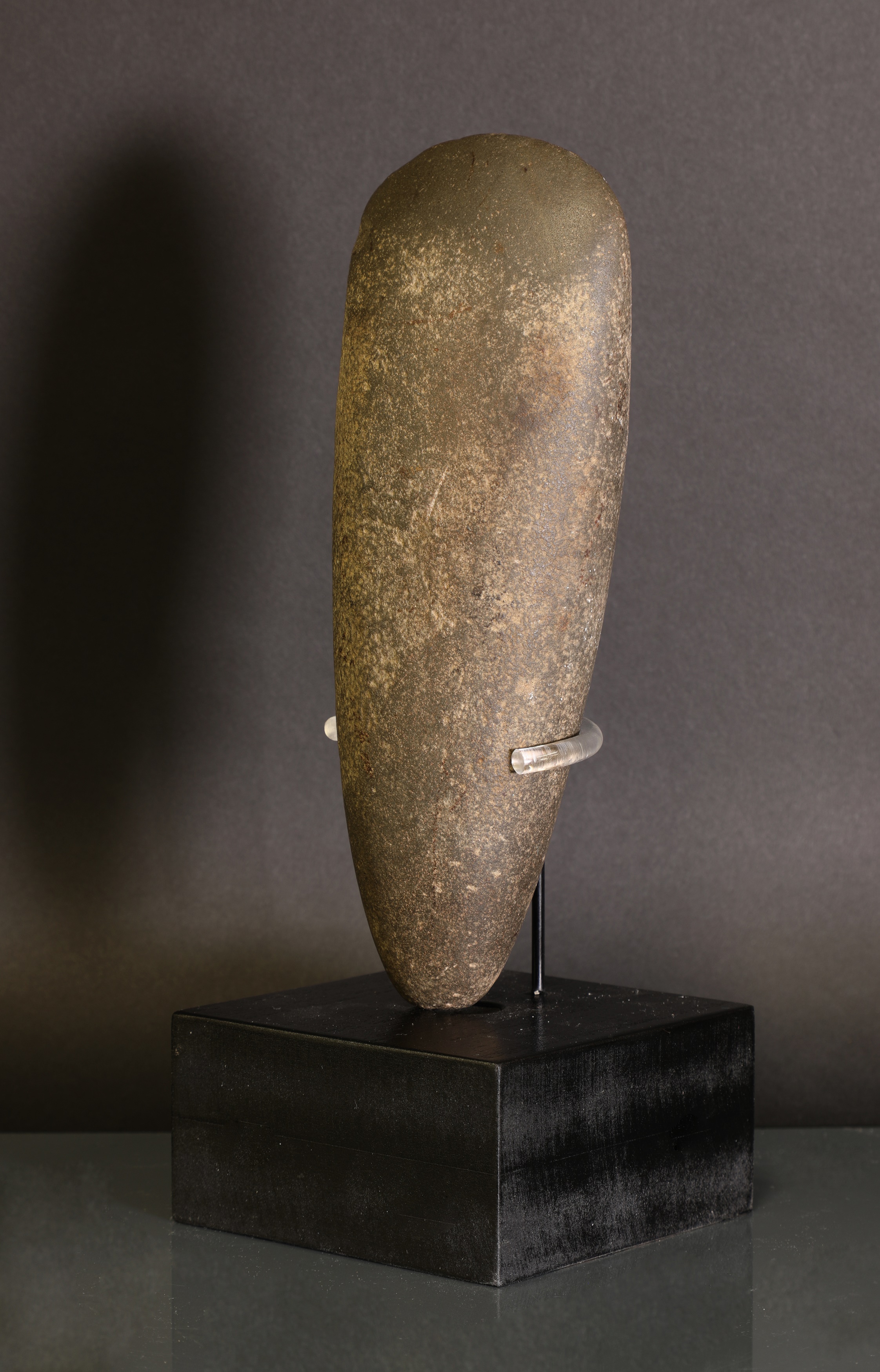 Lot 17 - A Neolithic adze,