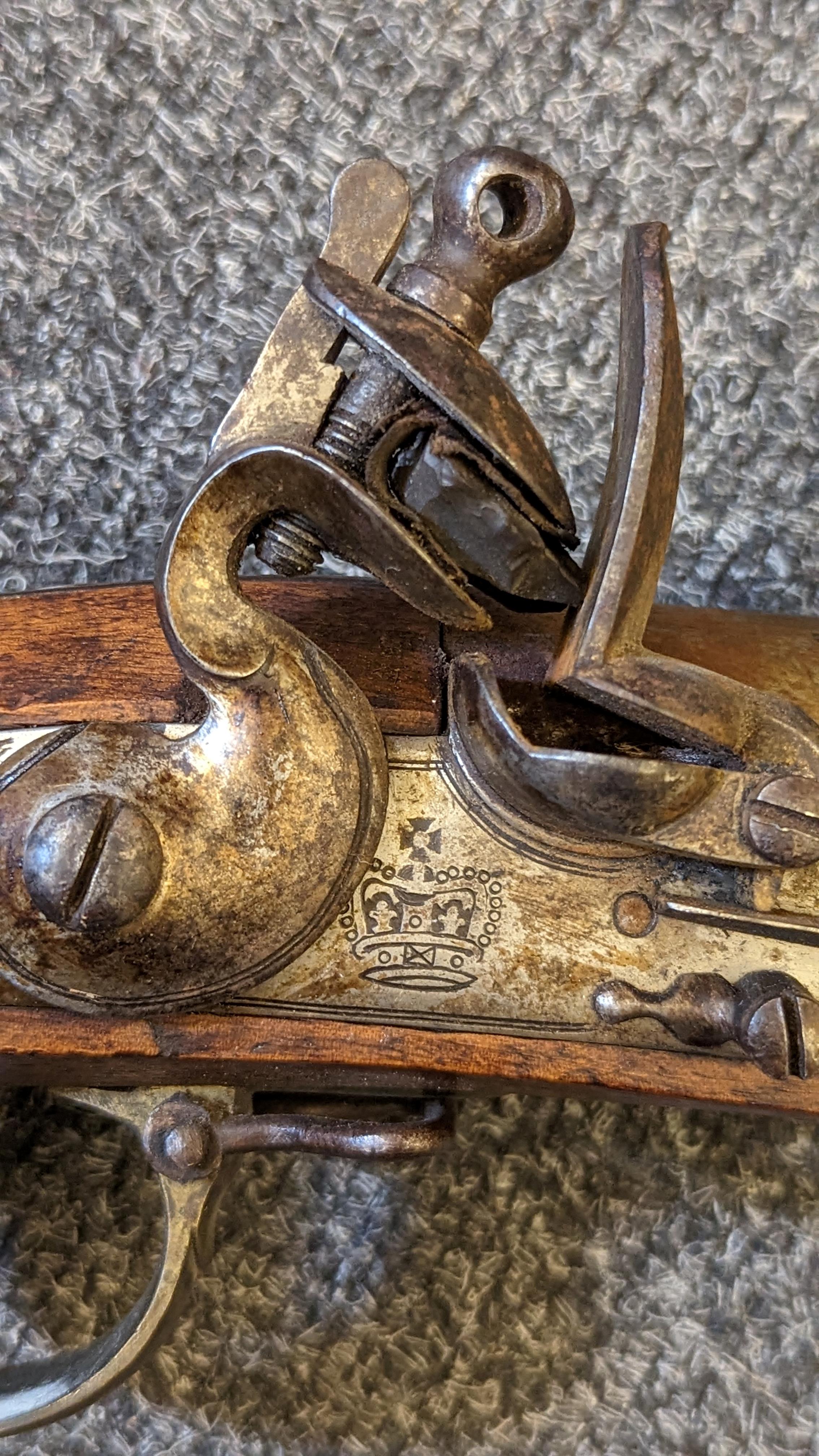 Lot 104 - A Flintlock 'Brown Bess' tower musket with