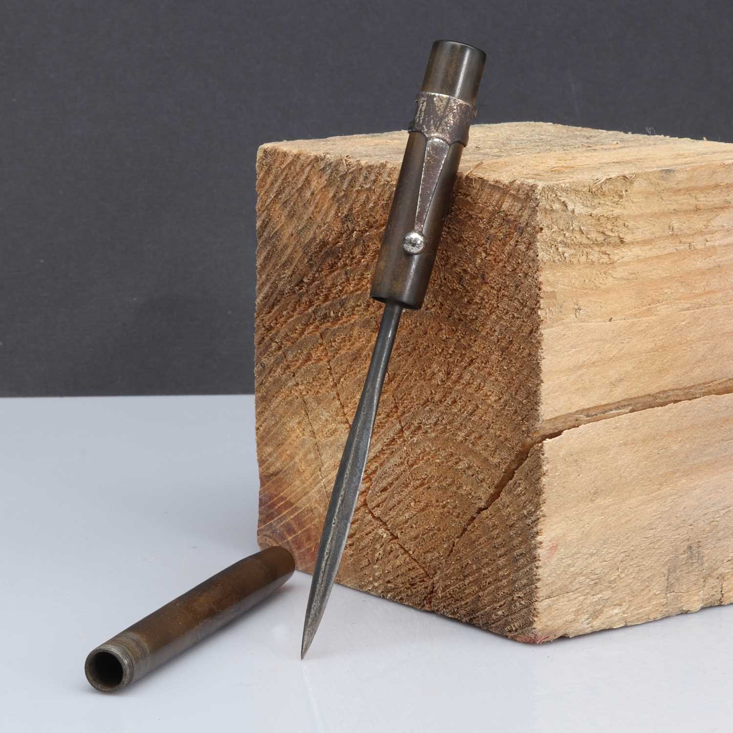 Lot 446 - A Special Operations Executive dagger,