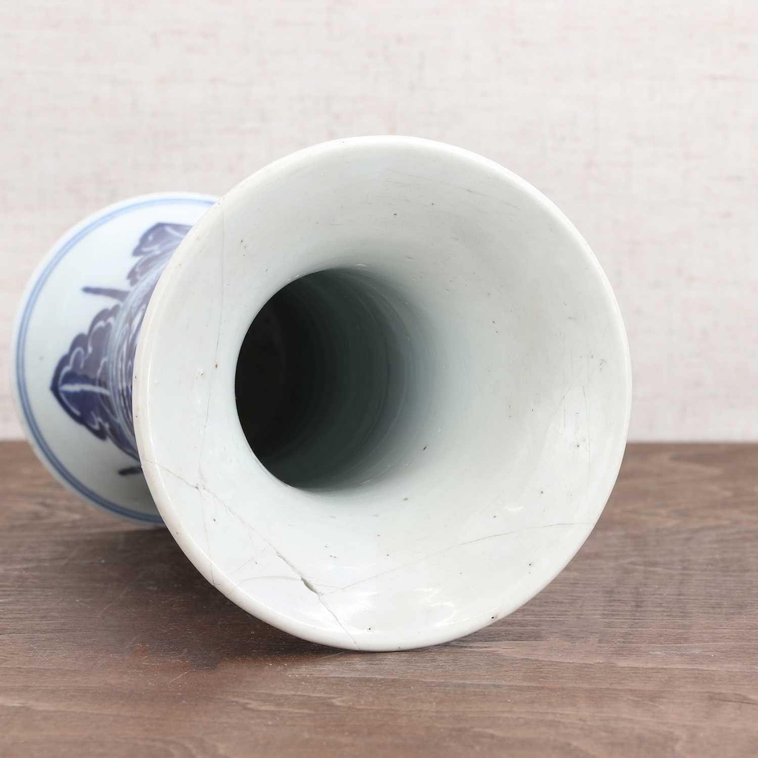 Lot 67 - A Chinese blue and white gu vase,