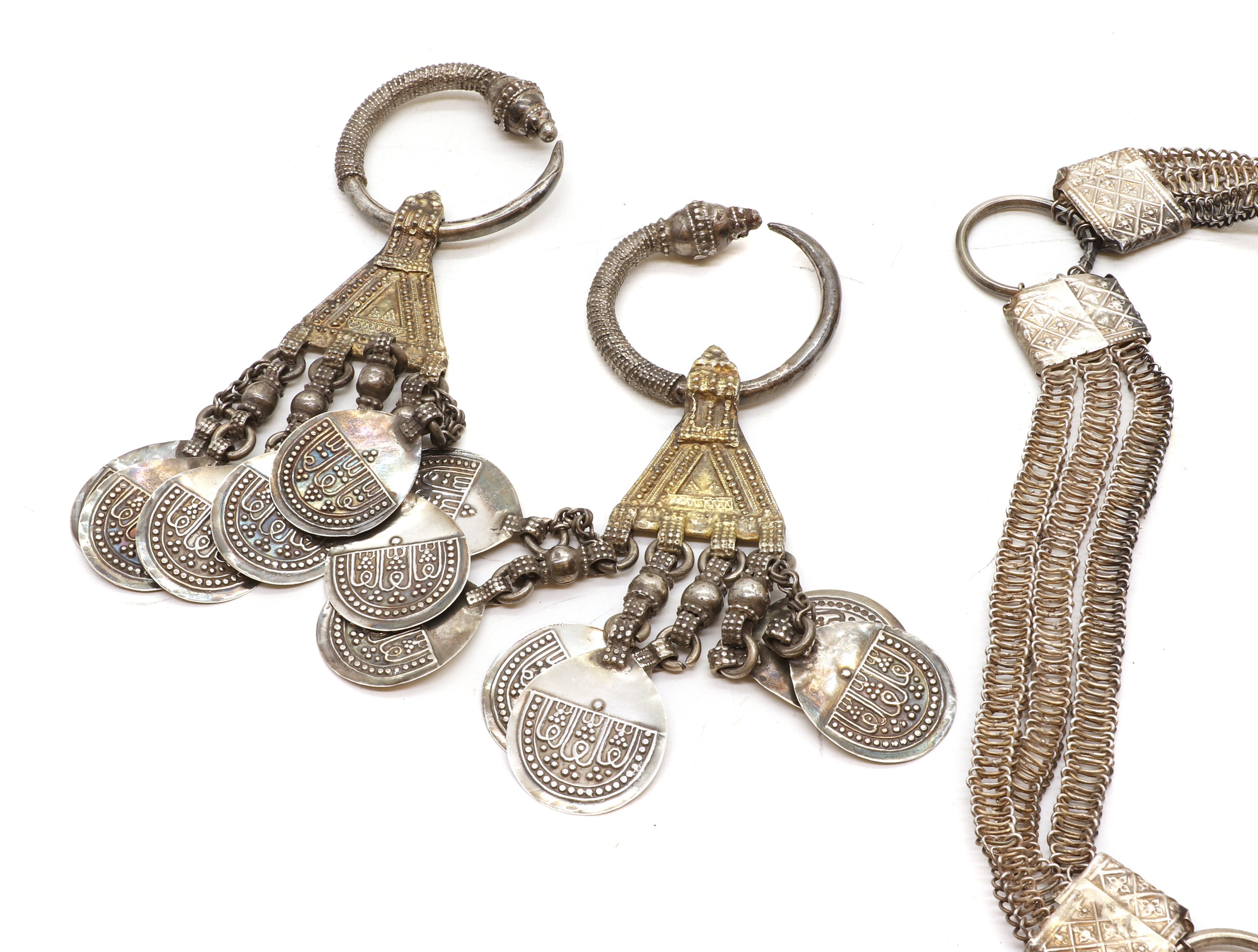 Lot 77 - A collection of Omani silver items