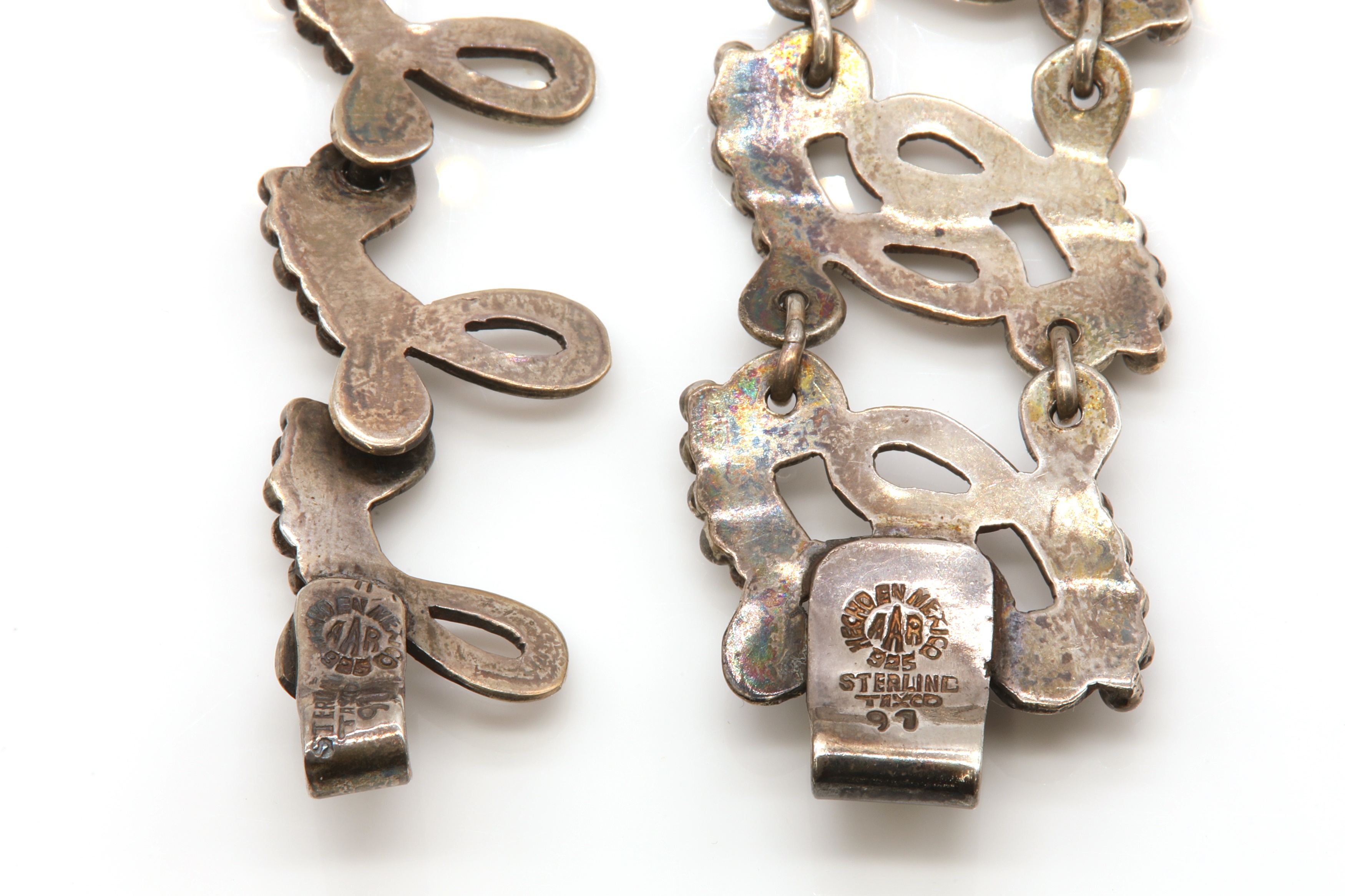 Lot 453 - A sterling silver Mexican necklace and