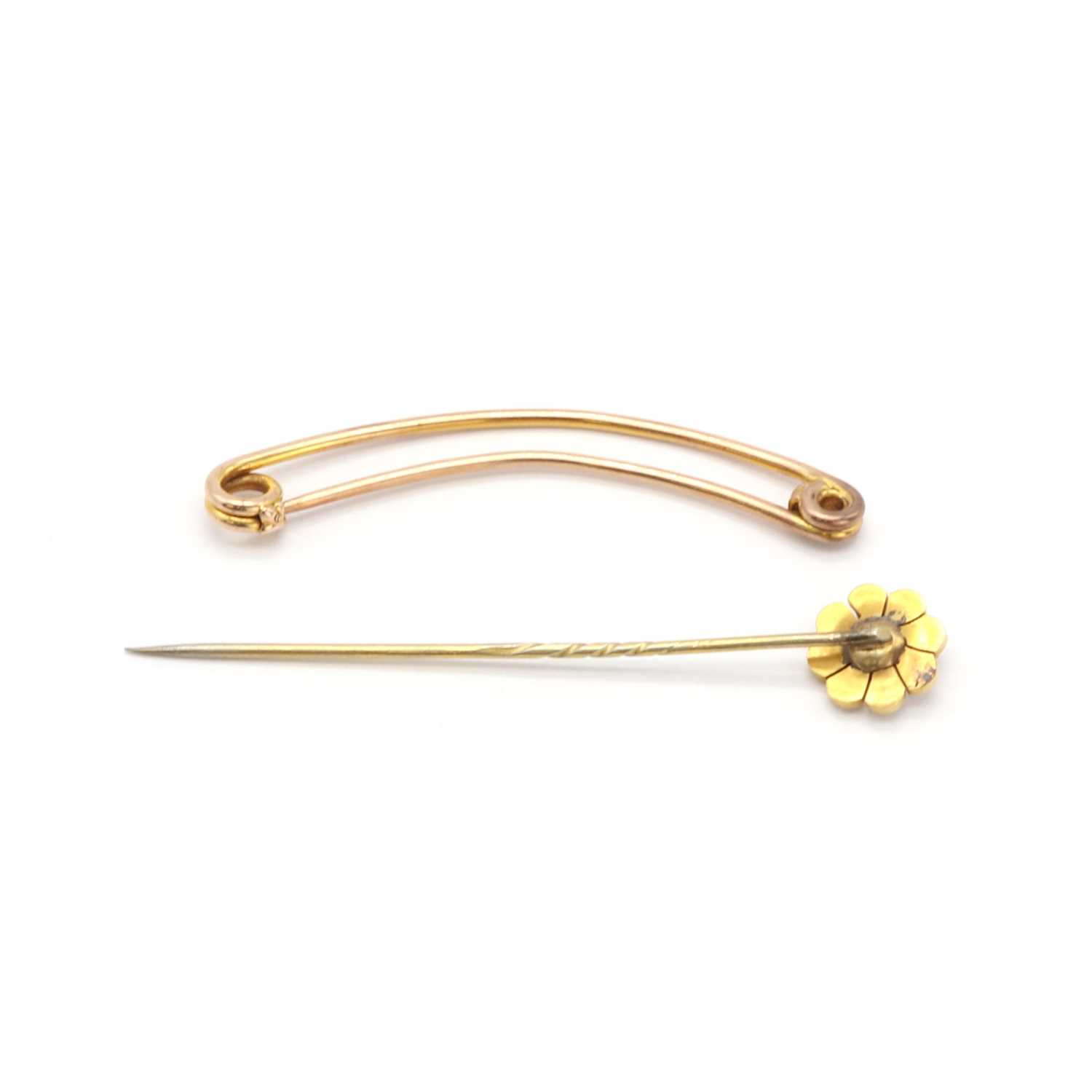Lot 193 - Two gold pins,