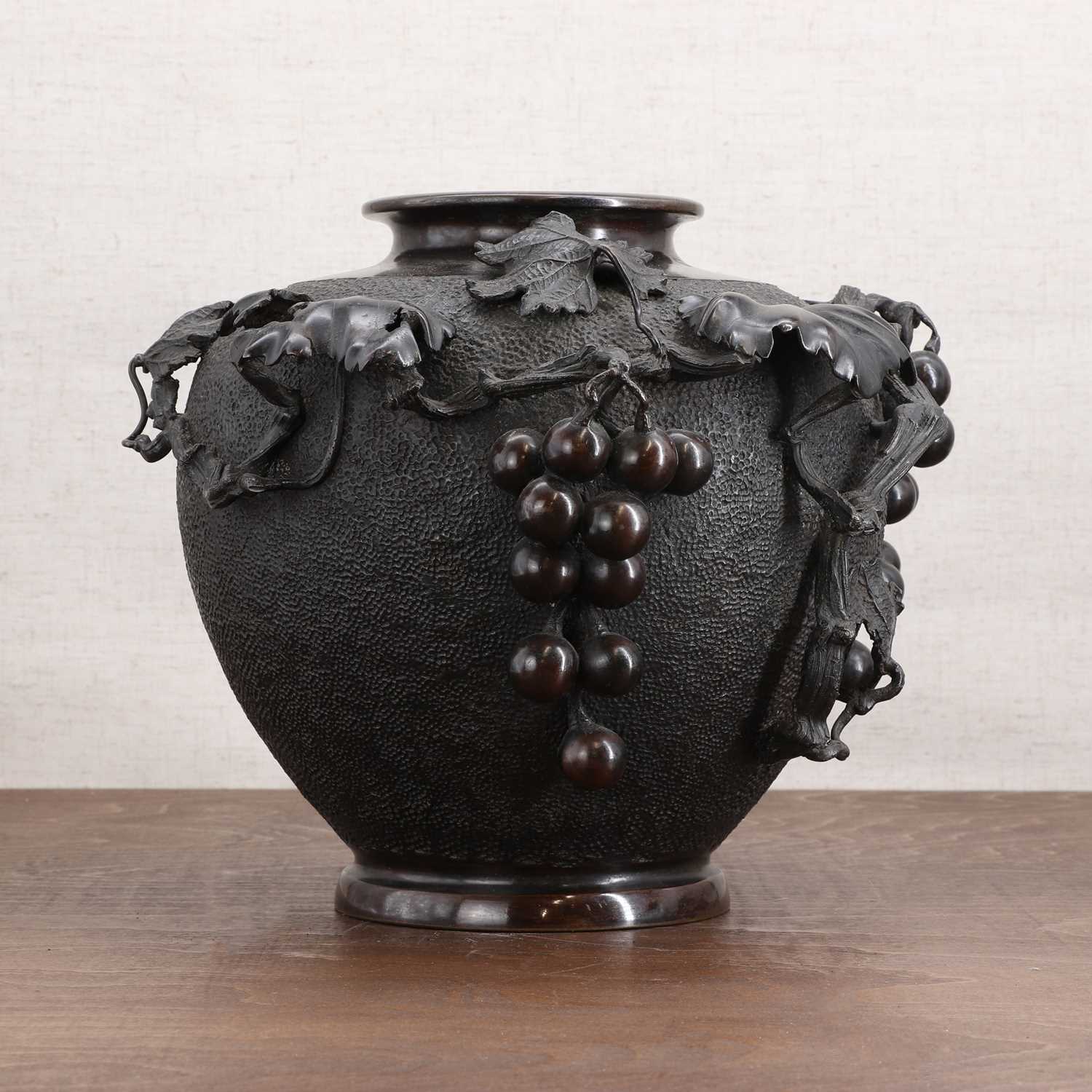Lot 273 - A Japanese bronze jar,