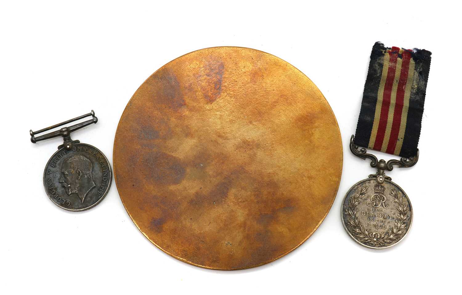 Lot 161 - A bronze WWI death penny