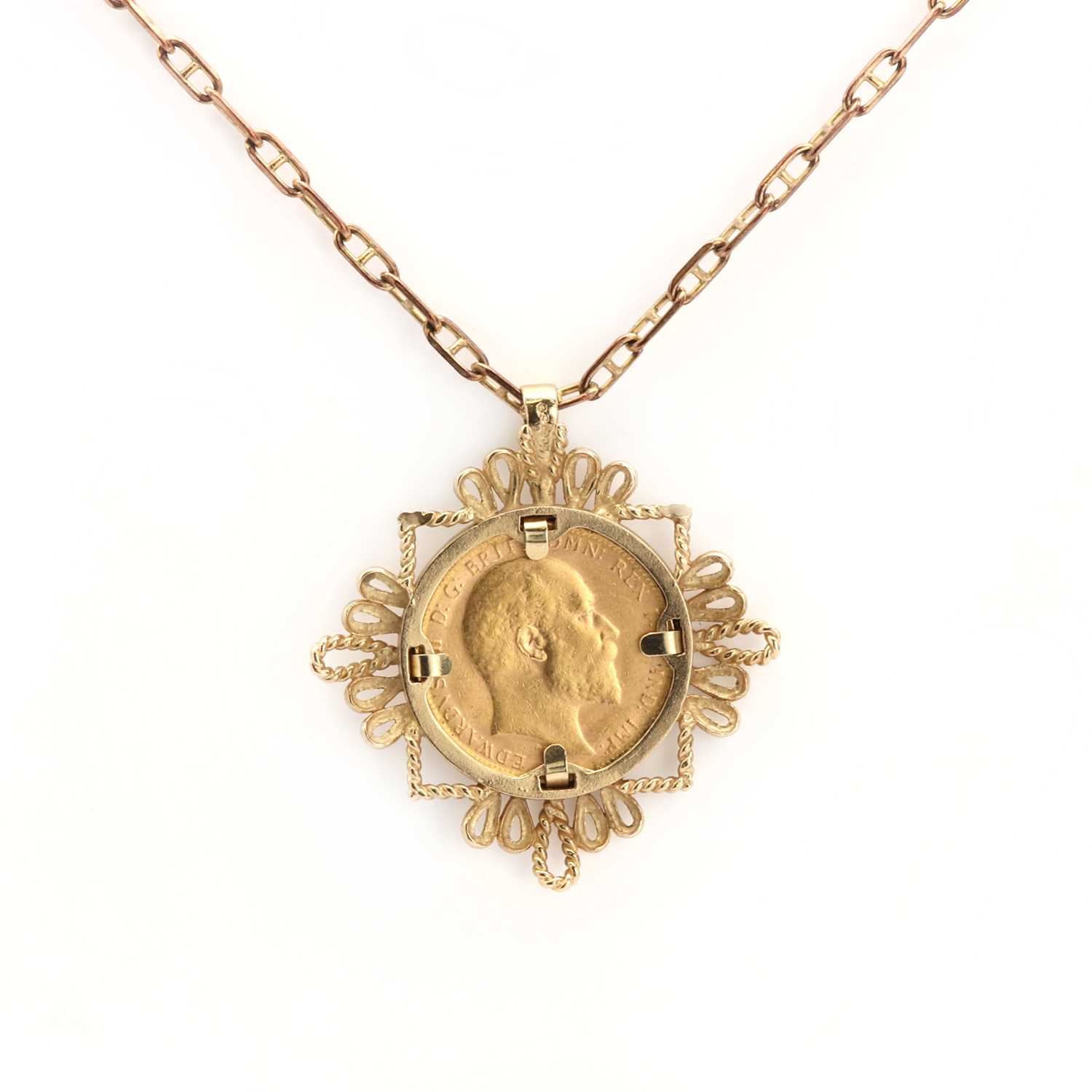 Lot 275 - A full sovereign pendant,