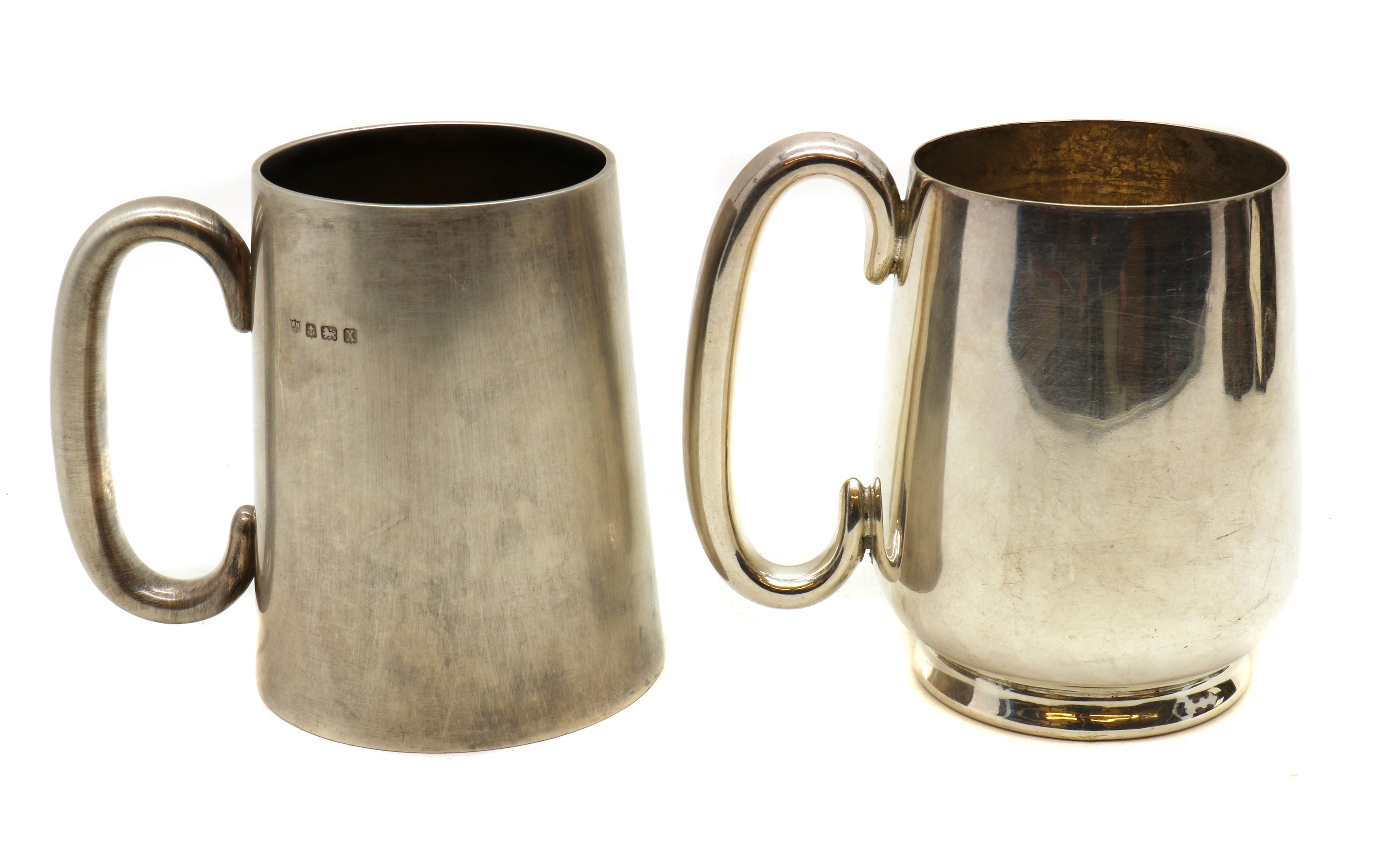 Lot 28 - A silver mug