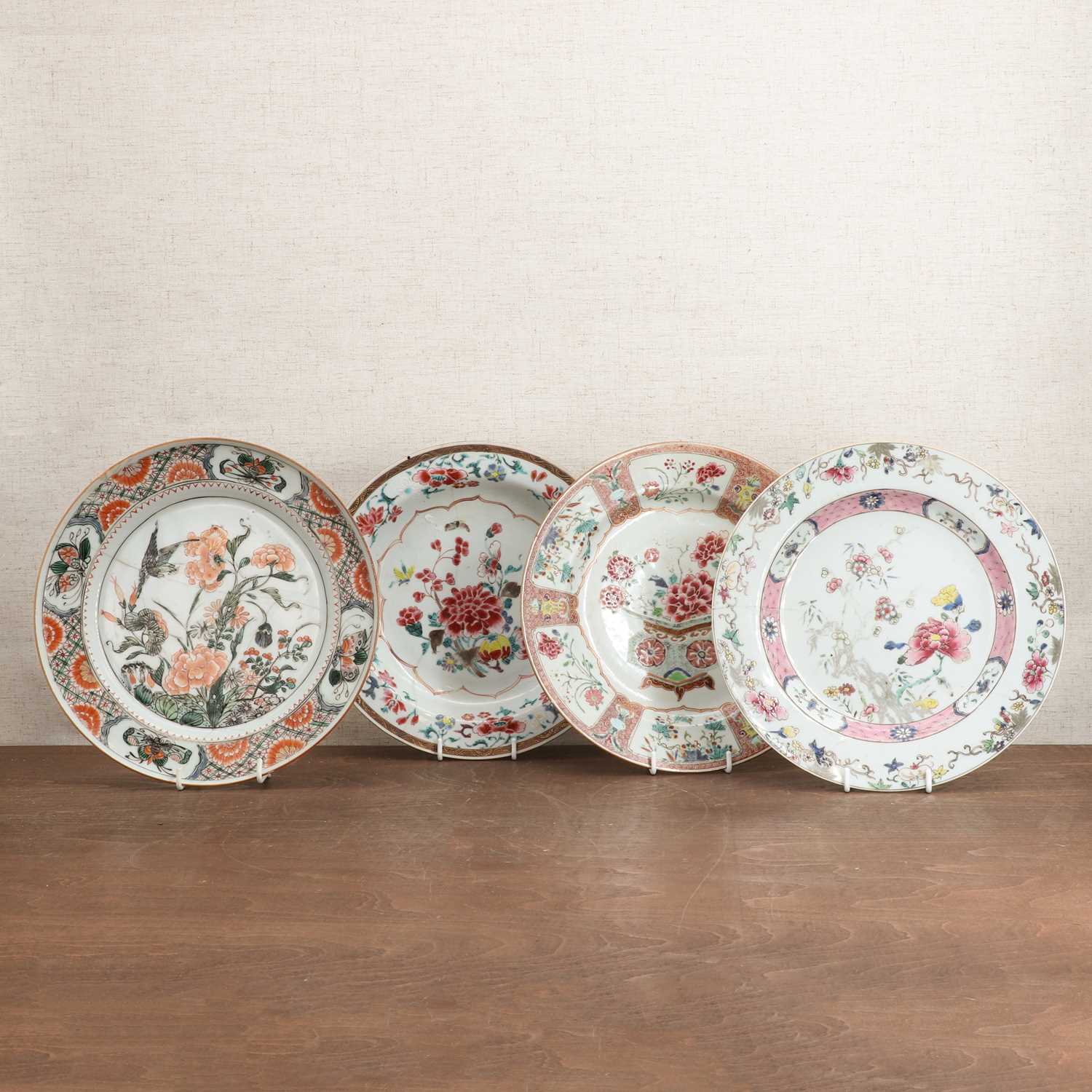 Lot 425 - Four Chinese export plates,