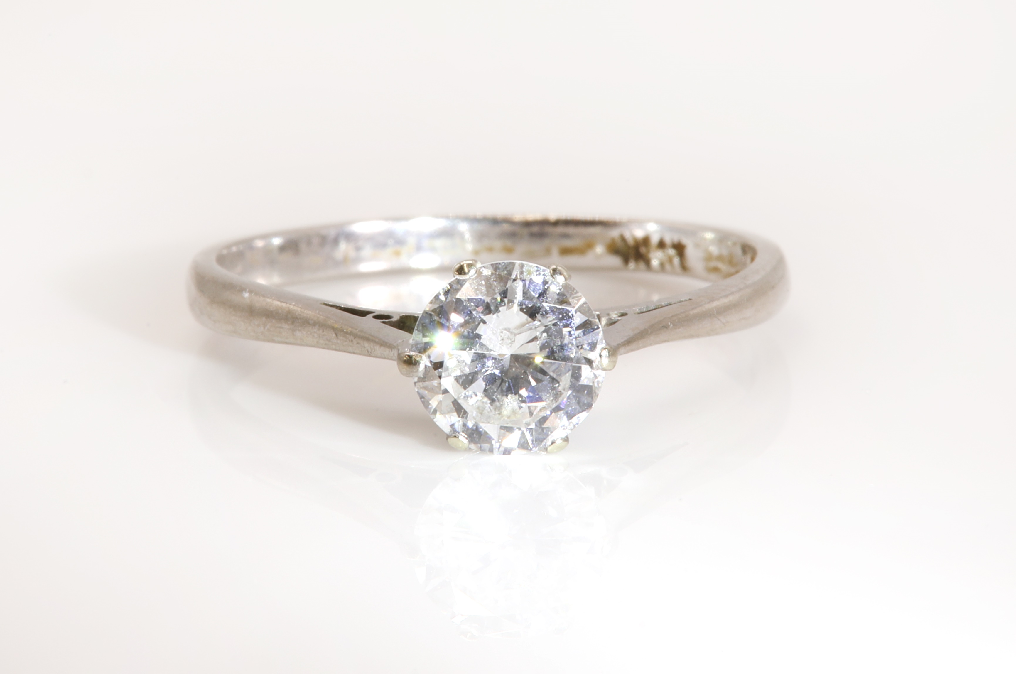 Lot 375 - A 14ct white gold single stone diamond ring,